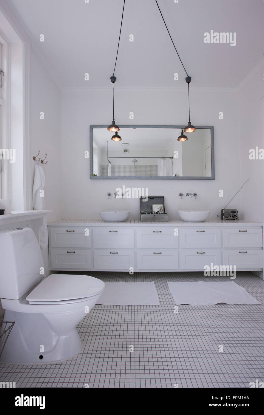 Double basin hi-res stock photography and images - Alamy