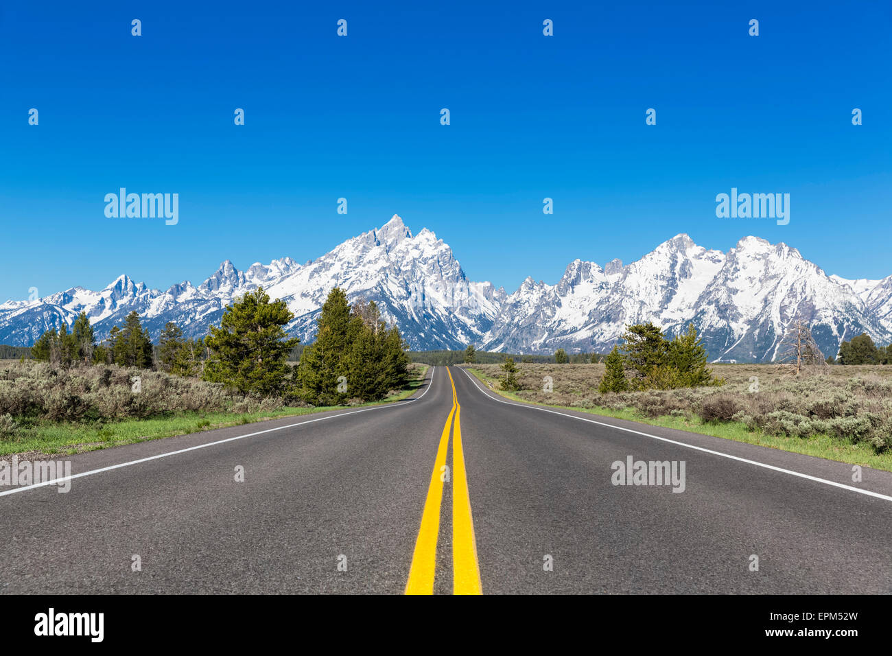 USA, Wyoming, Grand Teton National Park, Teton Range, Cathedral Group ...