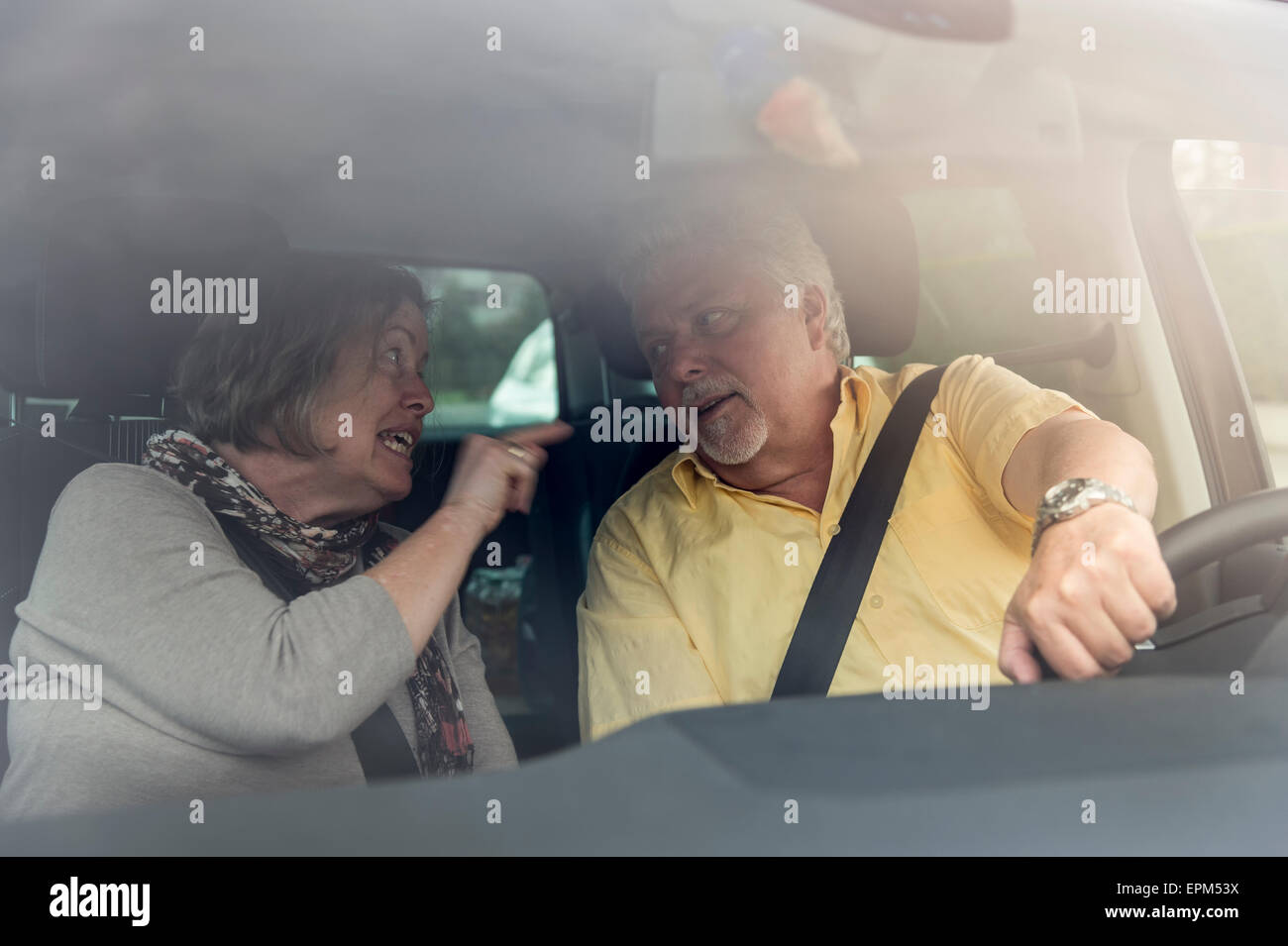 Couple arguing car driving hi-res stock photography and images - Alamy