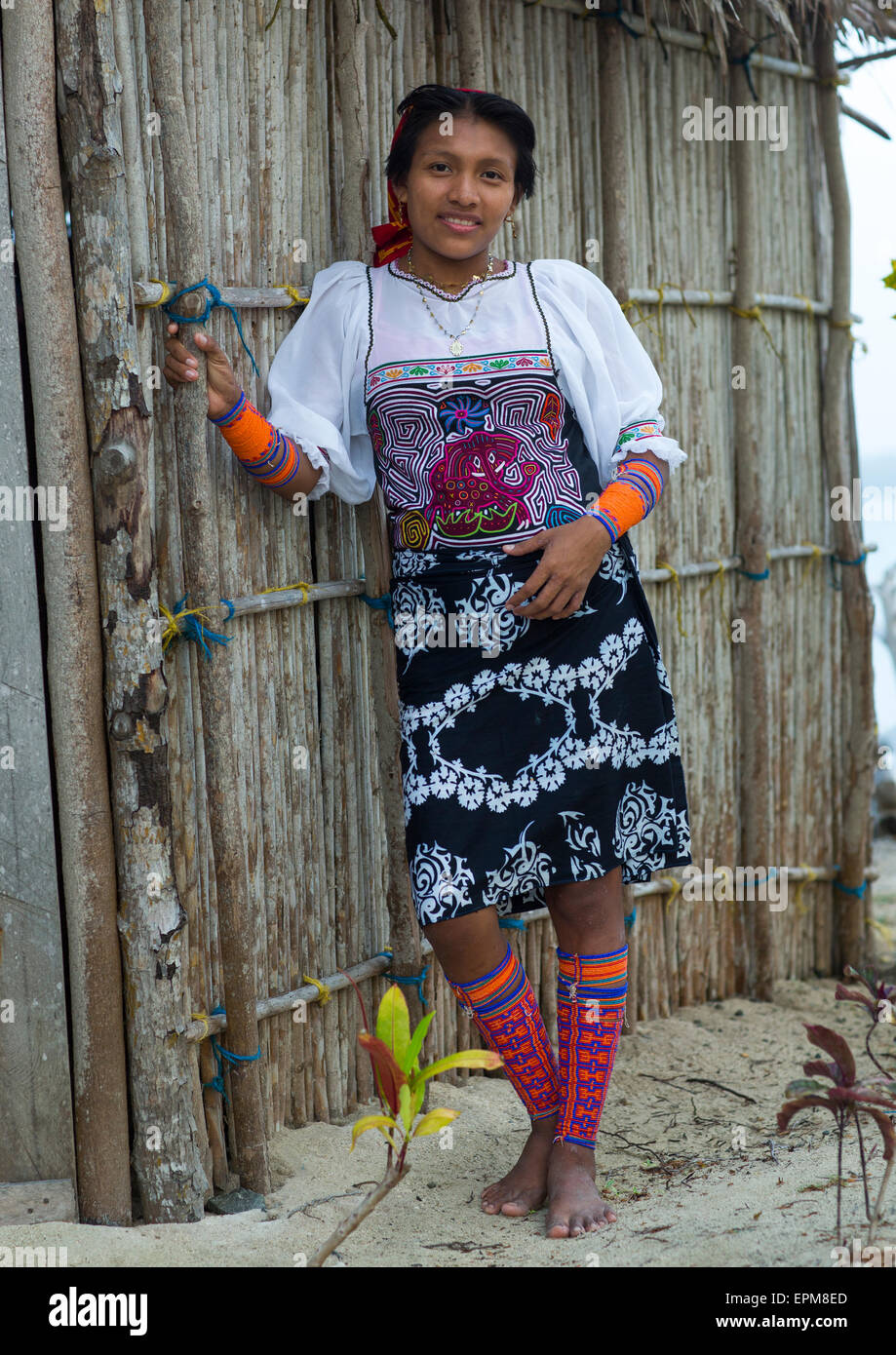Panama, San Blas Islands, Mamitupu, Portrait Of A Young Kuna Indian ...