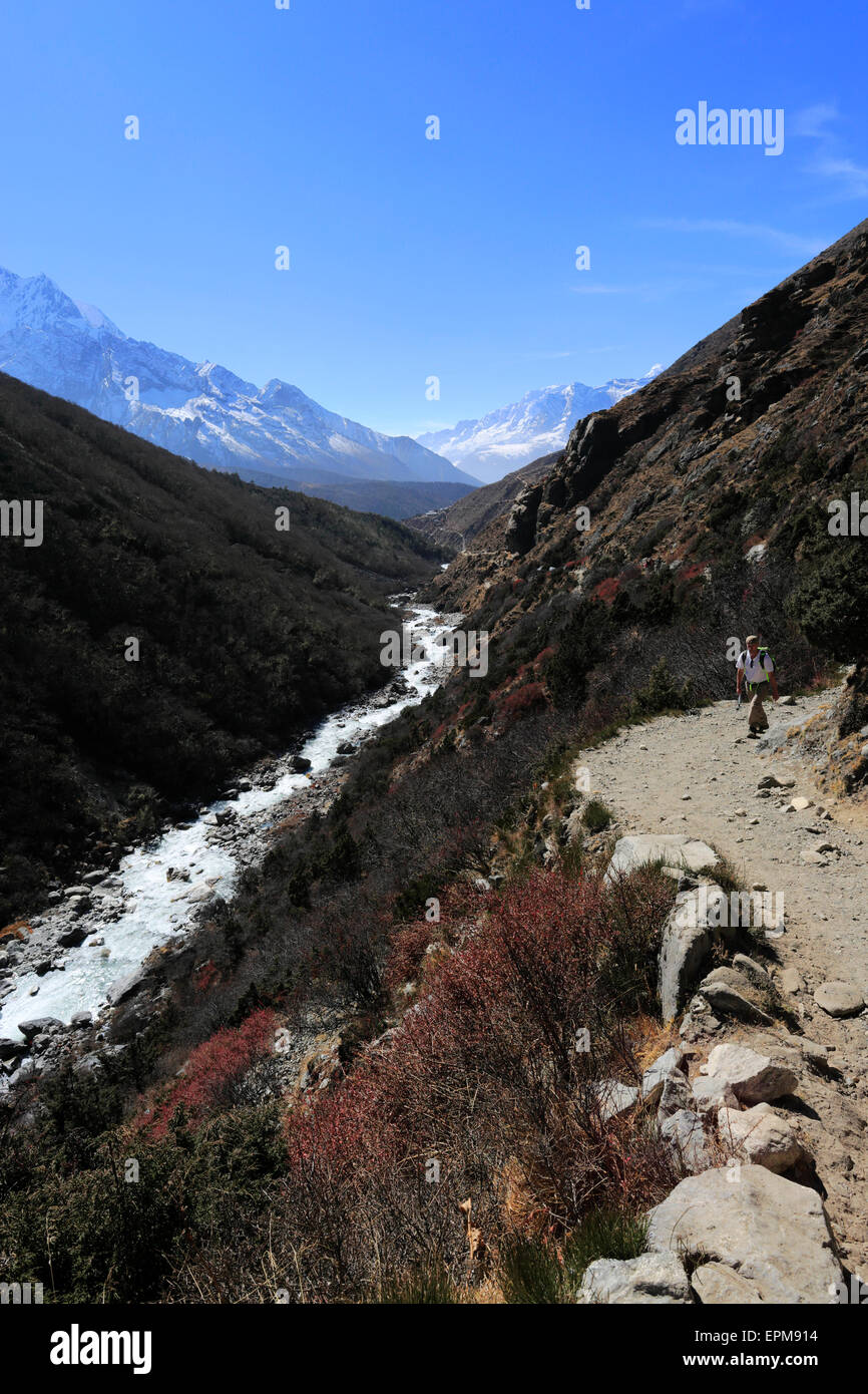 Dudh koshi khola hi-res stock photography and images - Alamy
