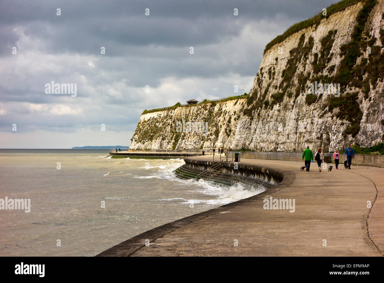 Cliff promenade hi-res stock photography and images - Alamy