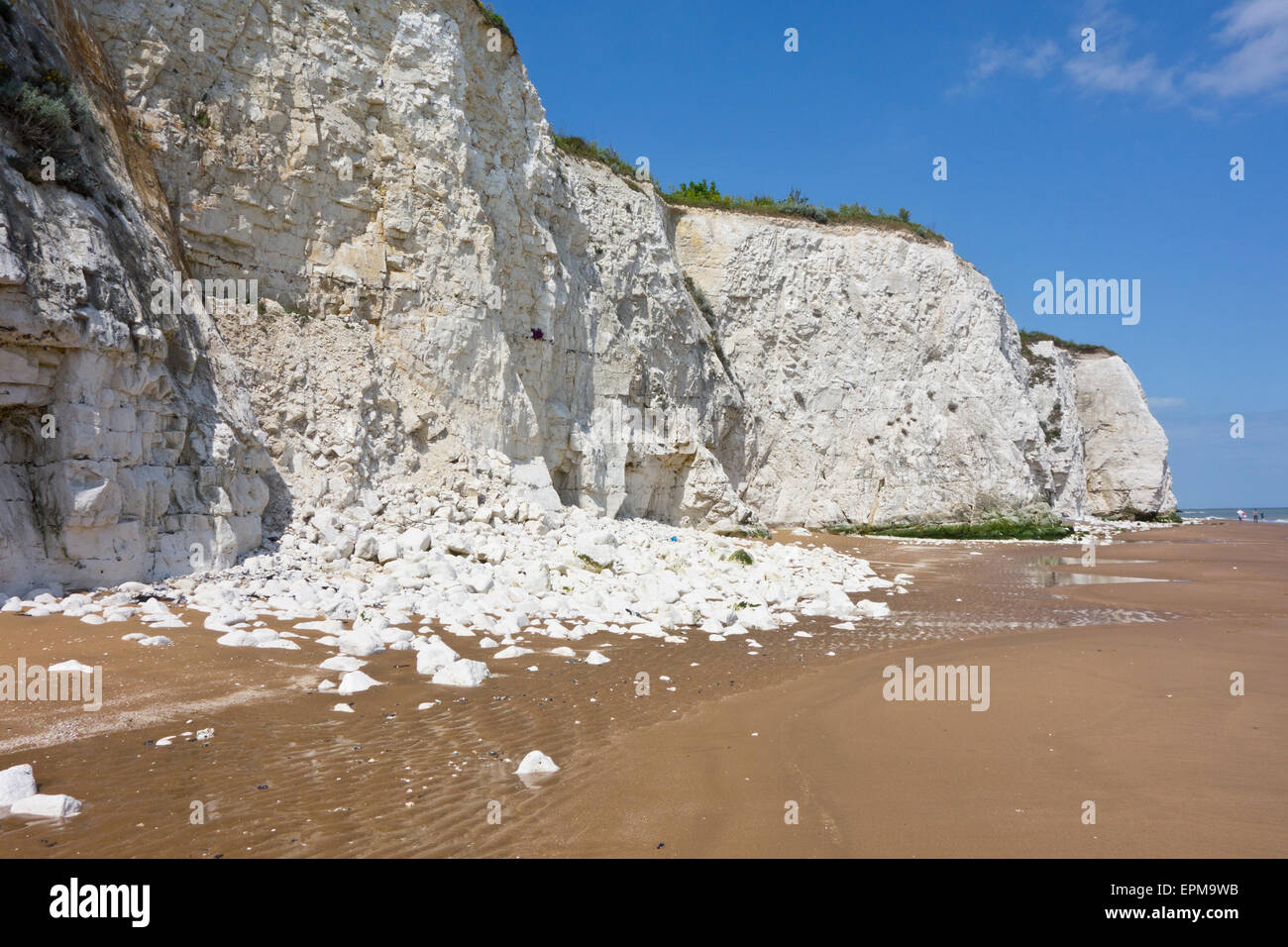 chalk cliff coastal erosion Dumpton Gap Ramsgate Kent Stock Photo - Alamy