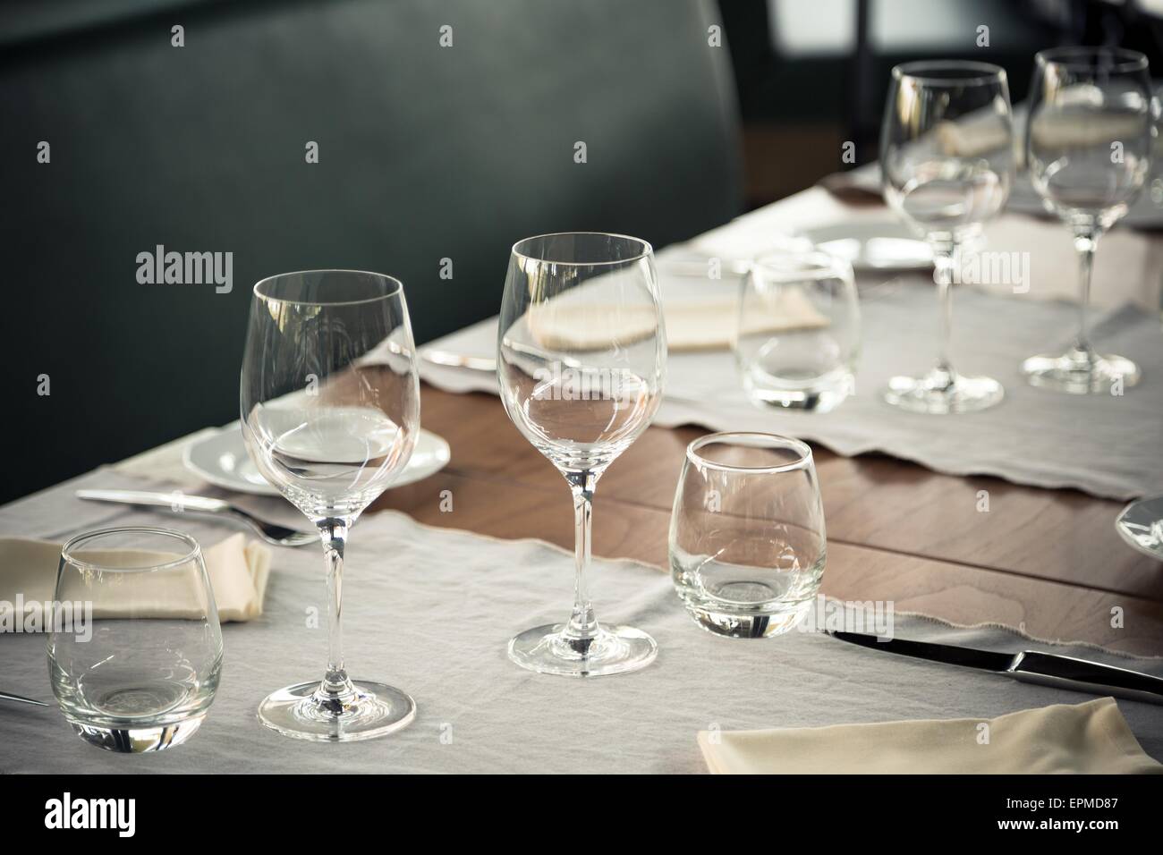 Elegant table set Stock Photo - Alamy