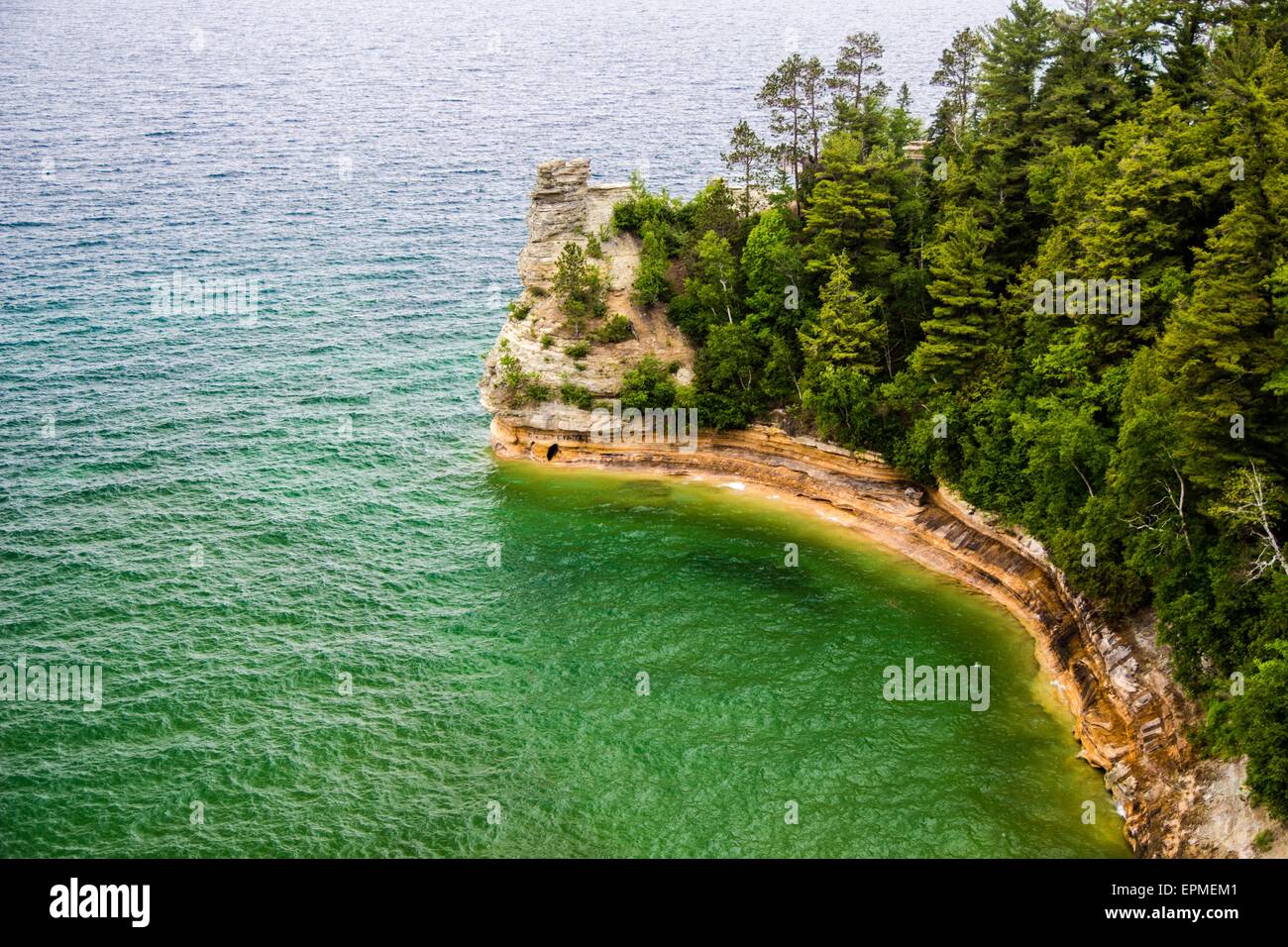 Pictured rocks national lakeshore hi-res stock photography and images ...