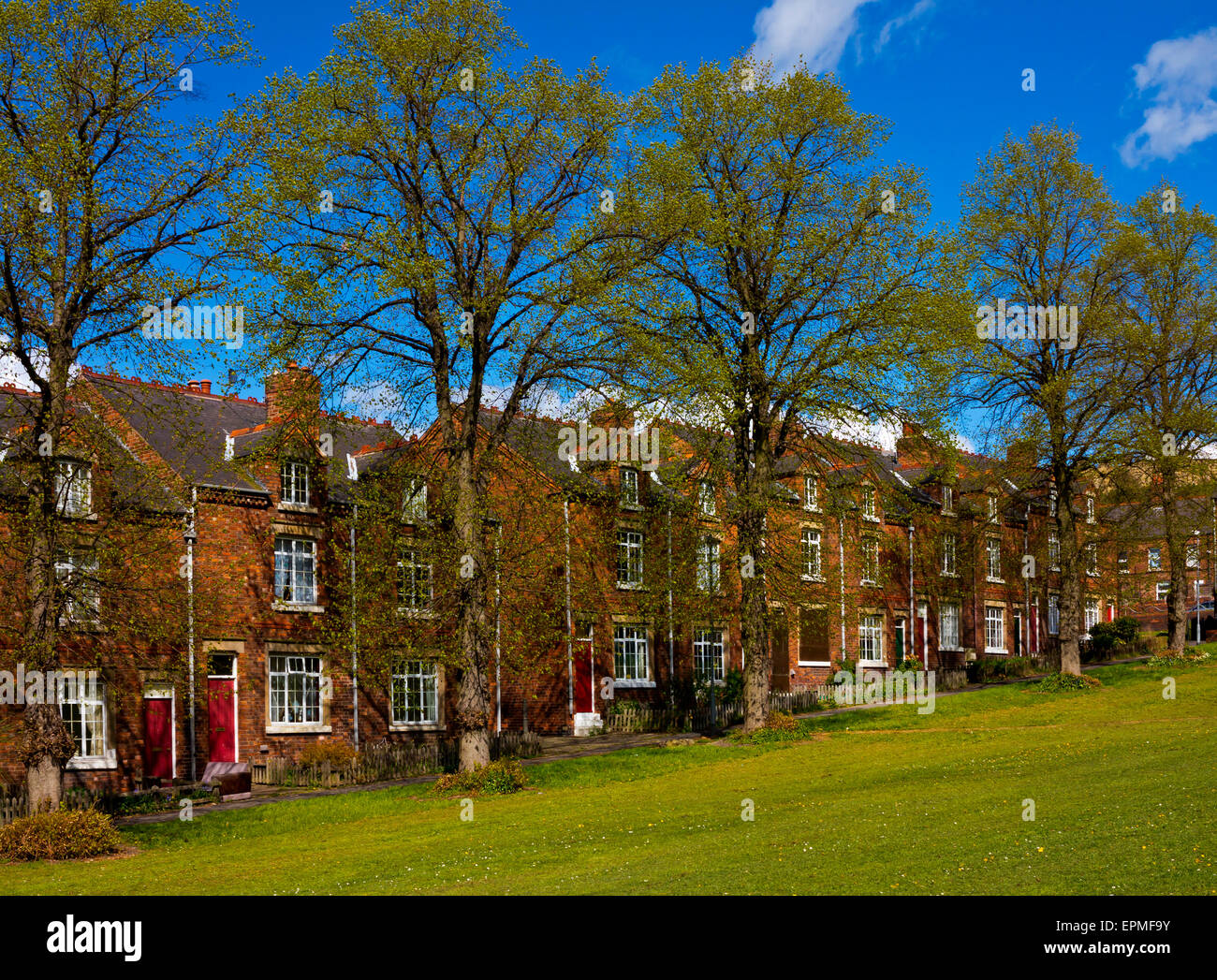 Houses in new bolsover model hi-res stock photography and images - Alamy