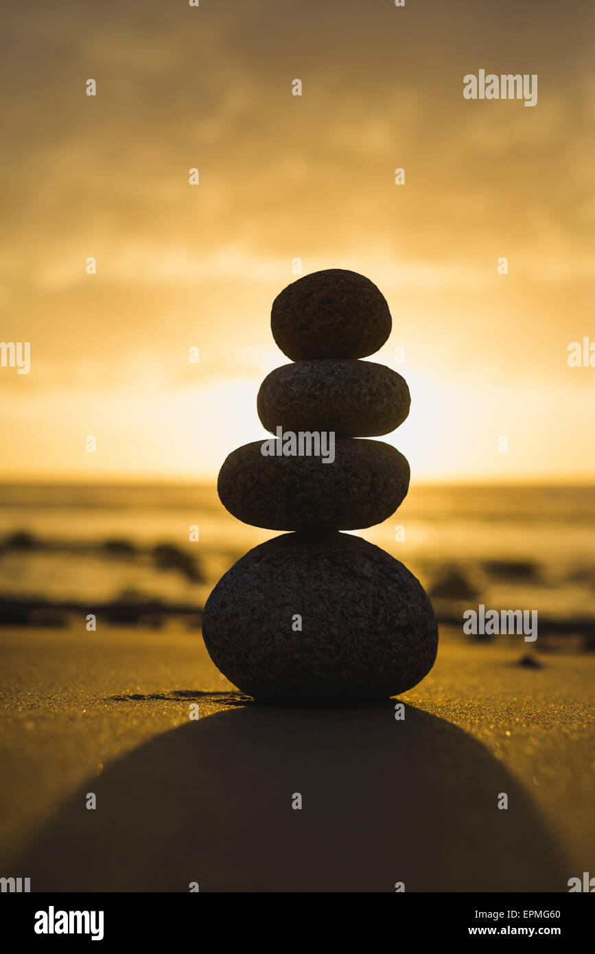 Small round rocks hi-res stock photography and images - Alamy