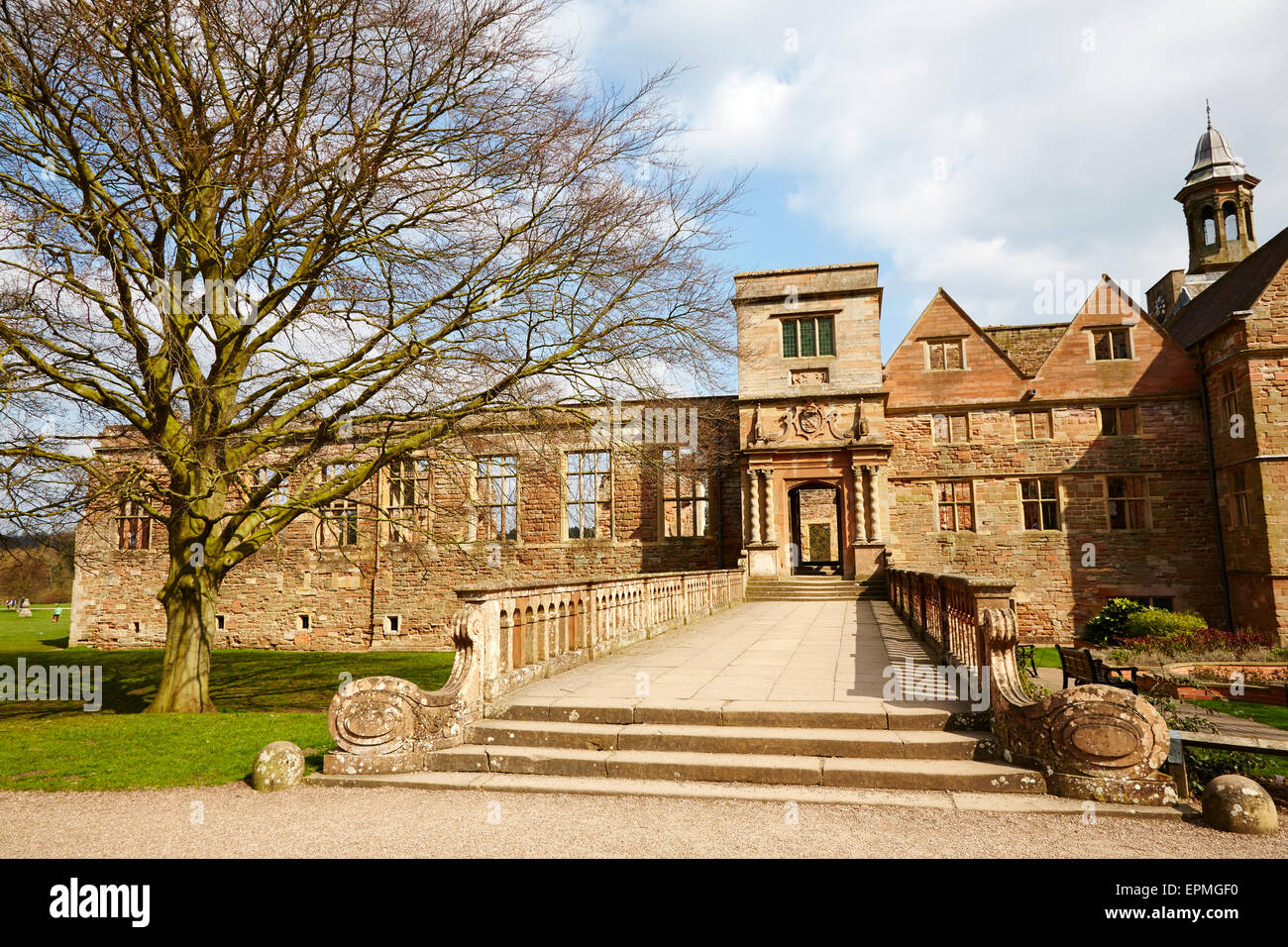 Rufford abbey hi-res stock photography and images - Alamy