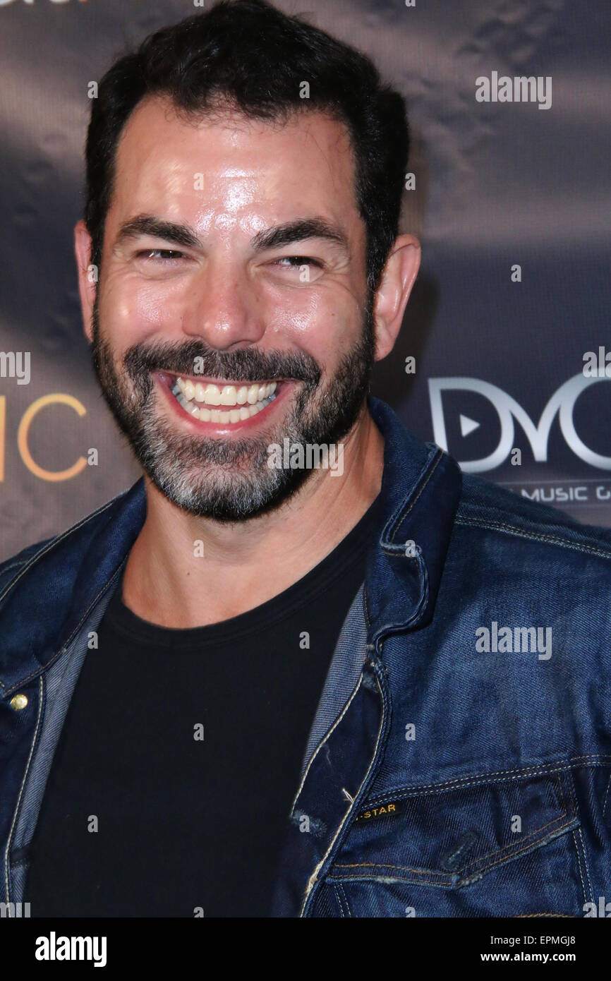 Matt Zarley's 'Hopeful Romantic' - Special screening Featuring: Chuck ...