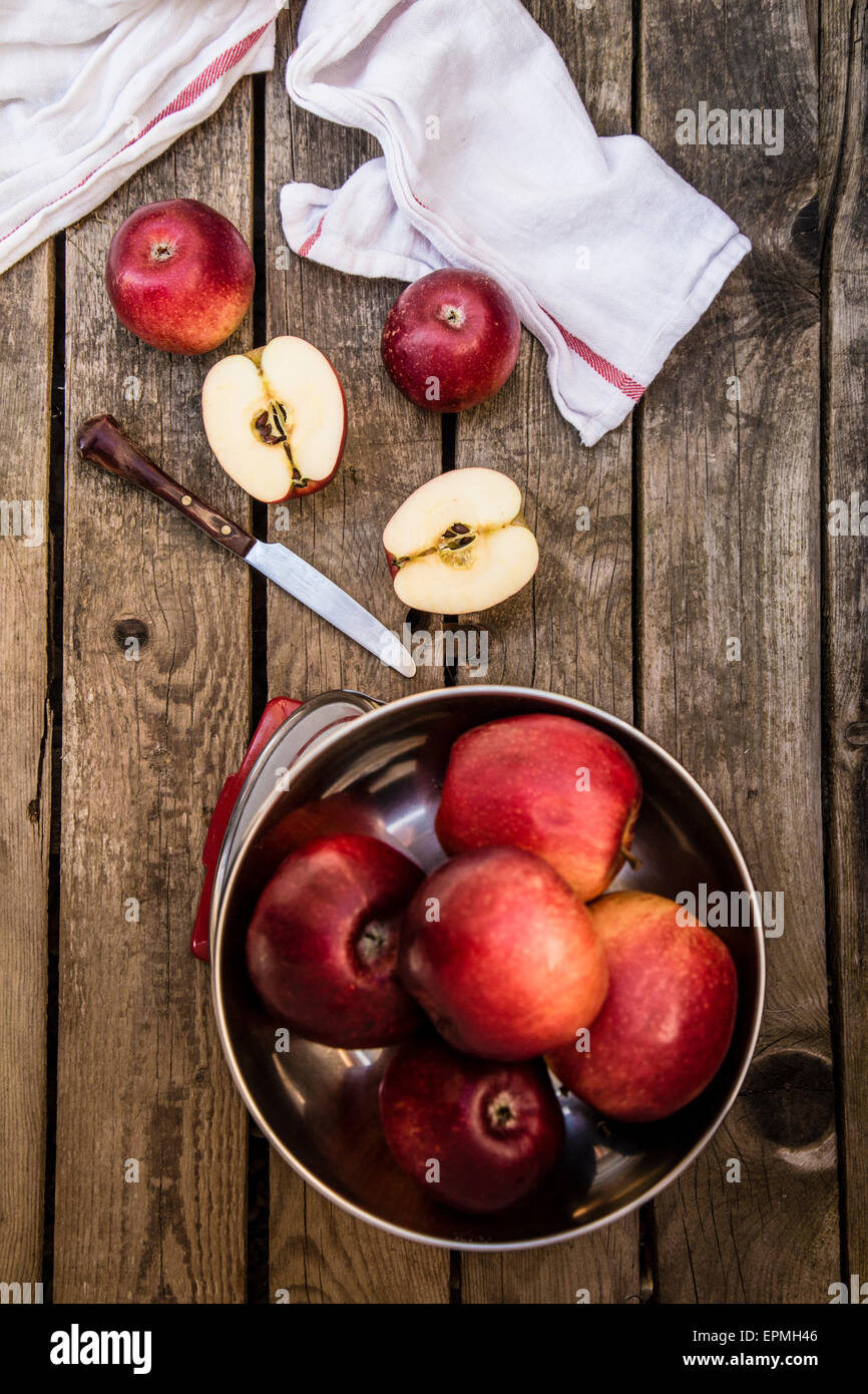 Scale of wood hi-res stock photography and images - Alamy