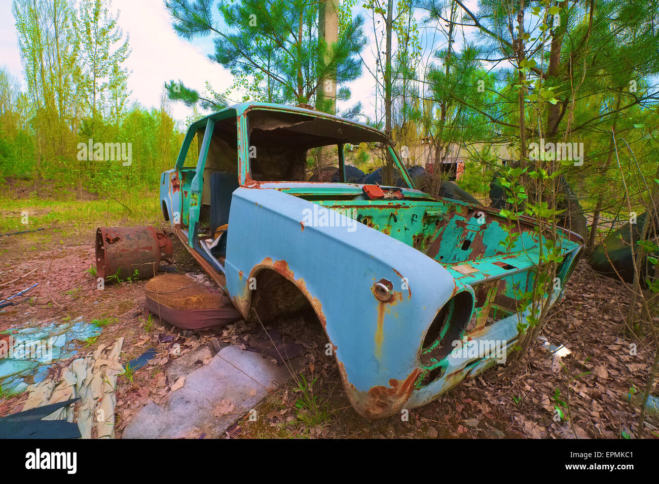 Junk yard hi-res stock photography and images - Alamy