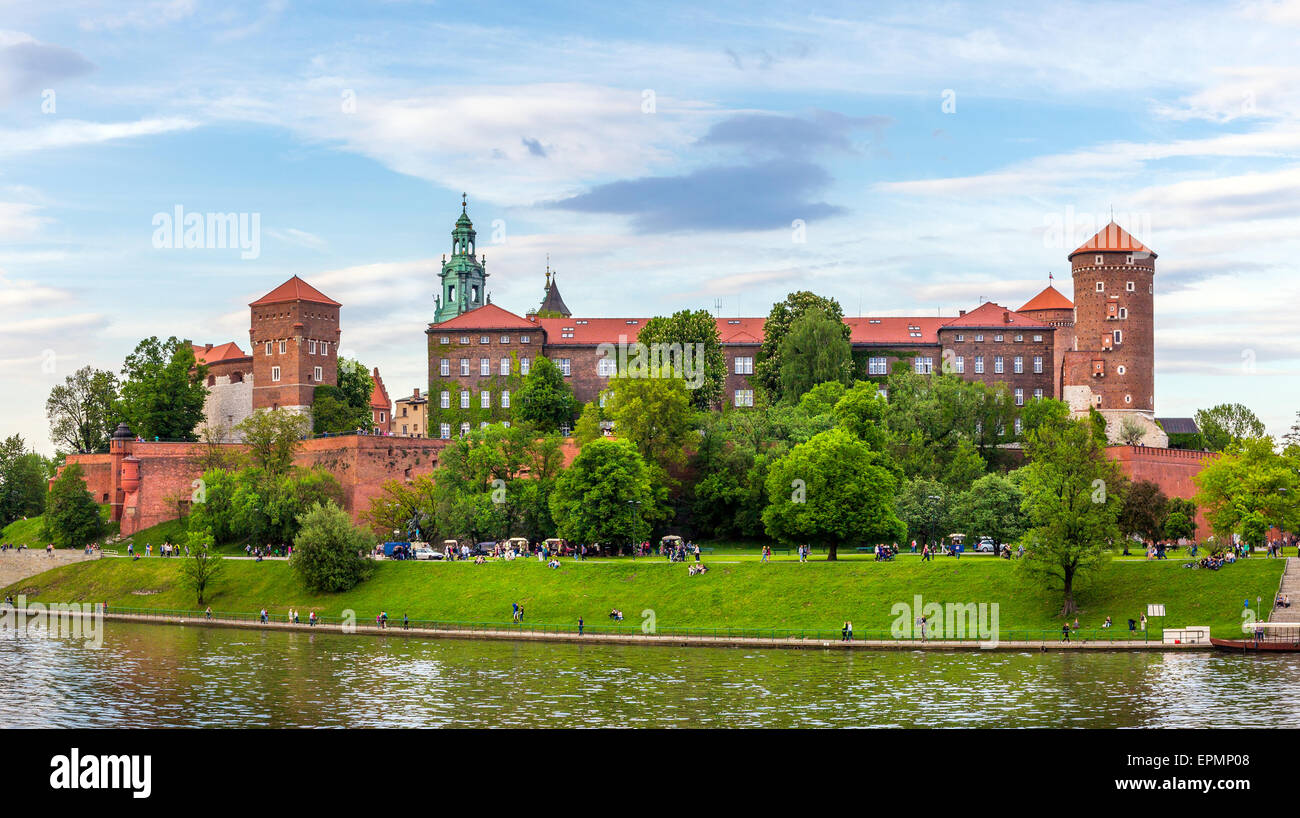 Krakow polish royal castle hi-res stock photography and images - Alamy