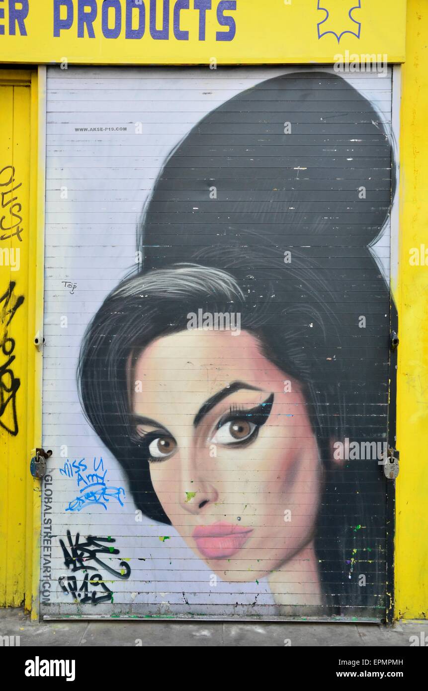 Singer Amy Winehouse Street Art, Brick Lane, London, England, UK Stock ...