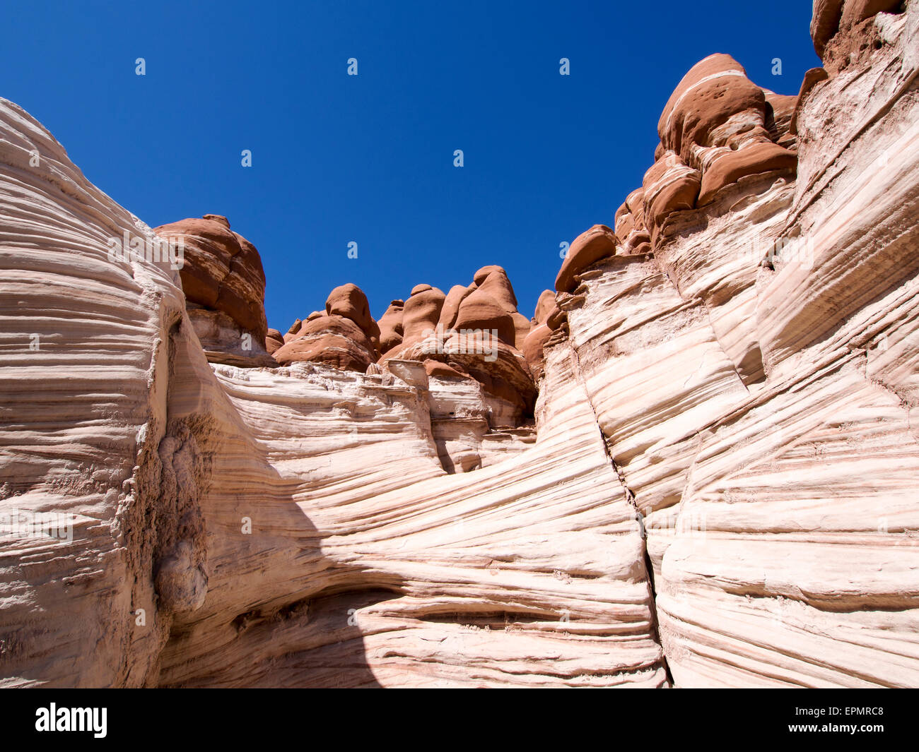 The Other Desert Wave - Erosion in Arizona (wave combined with Hoodoo ...