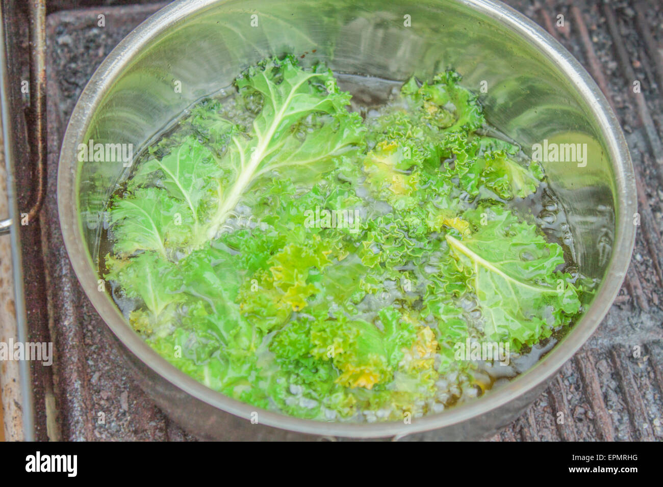 Deep frying pot hi-res stock photography and images - Alamy