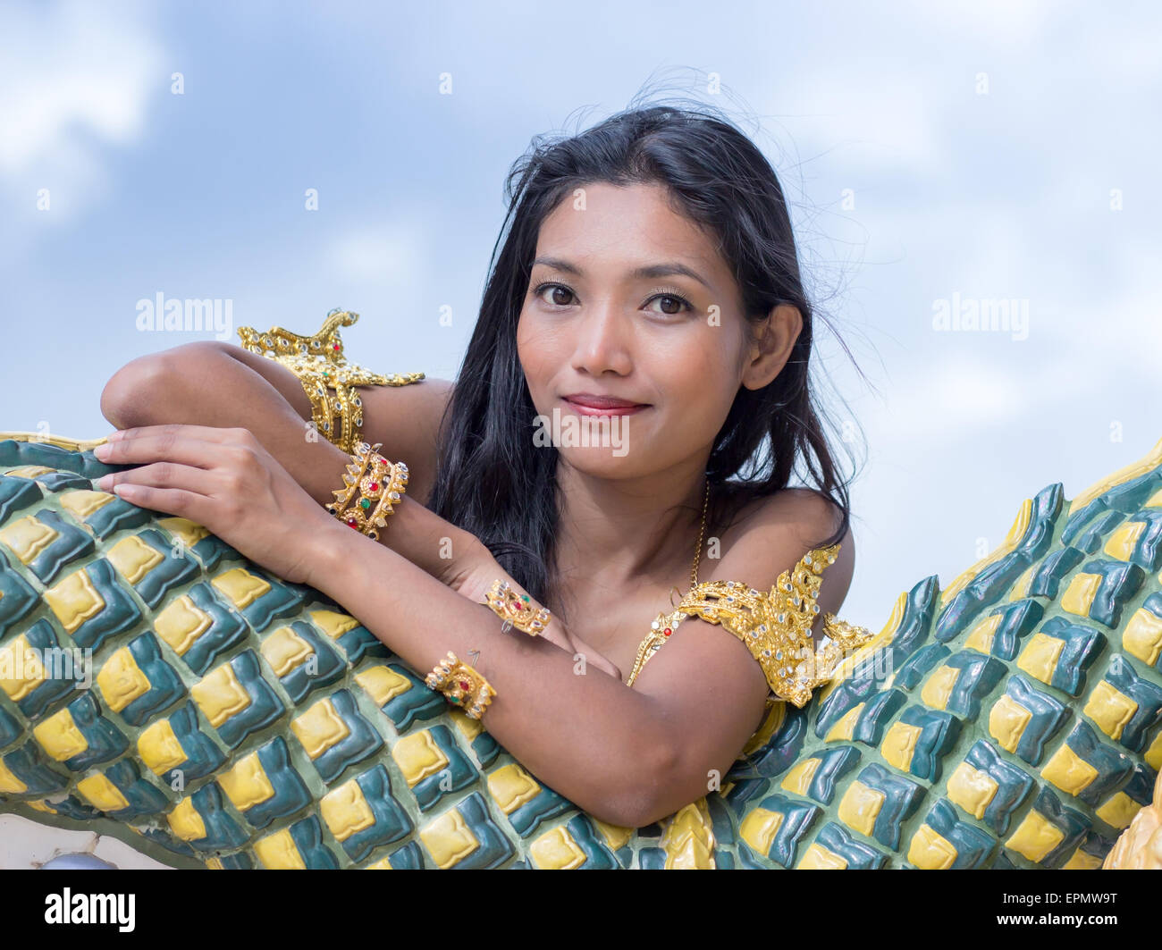 Thai woman portrait ancient hi-res stock photography and images - Alamy