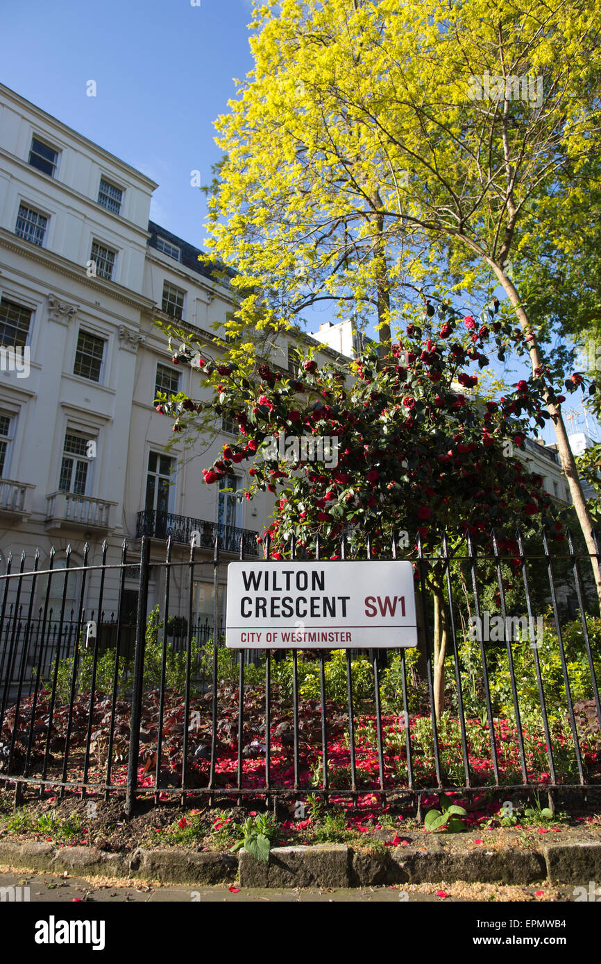 Wilton Crescent Garden, The Grosvenor Estate, Belgravia, London ...
