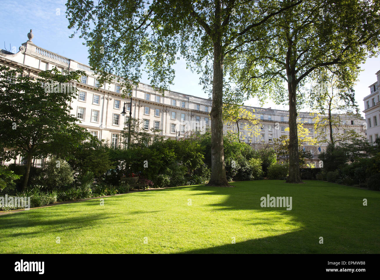 Wilton Crescent Garden, The Grosvenor Estate, Belgravia, London ...