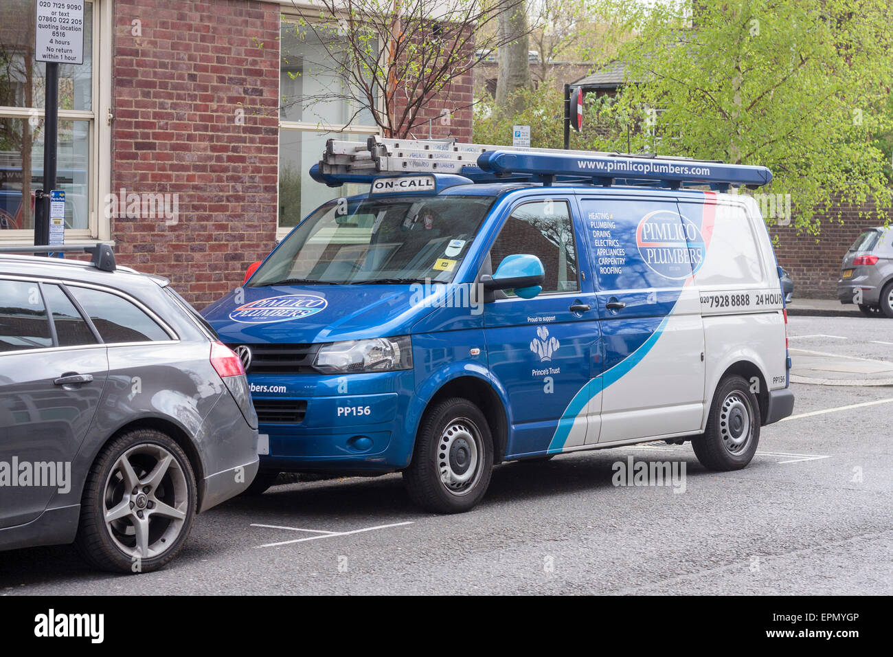 Van livery hi-res stock photography and images - Alamy