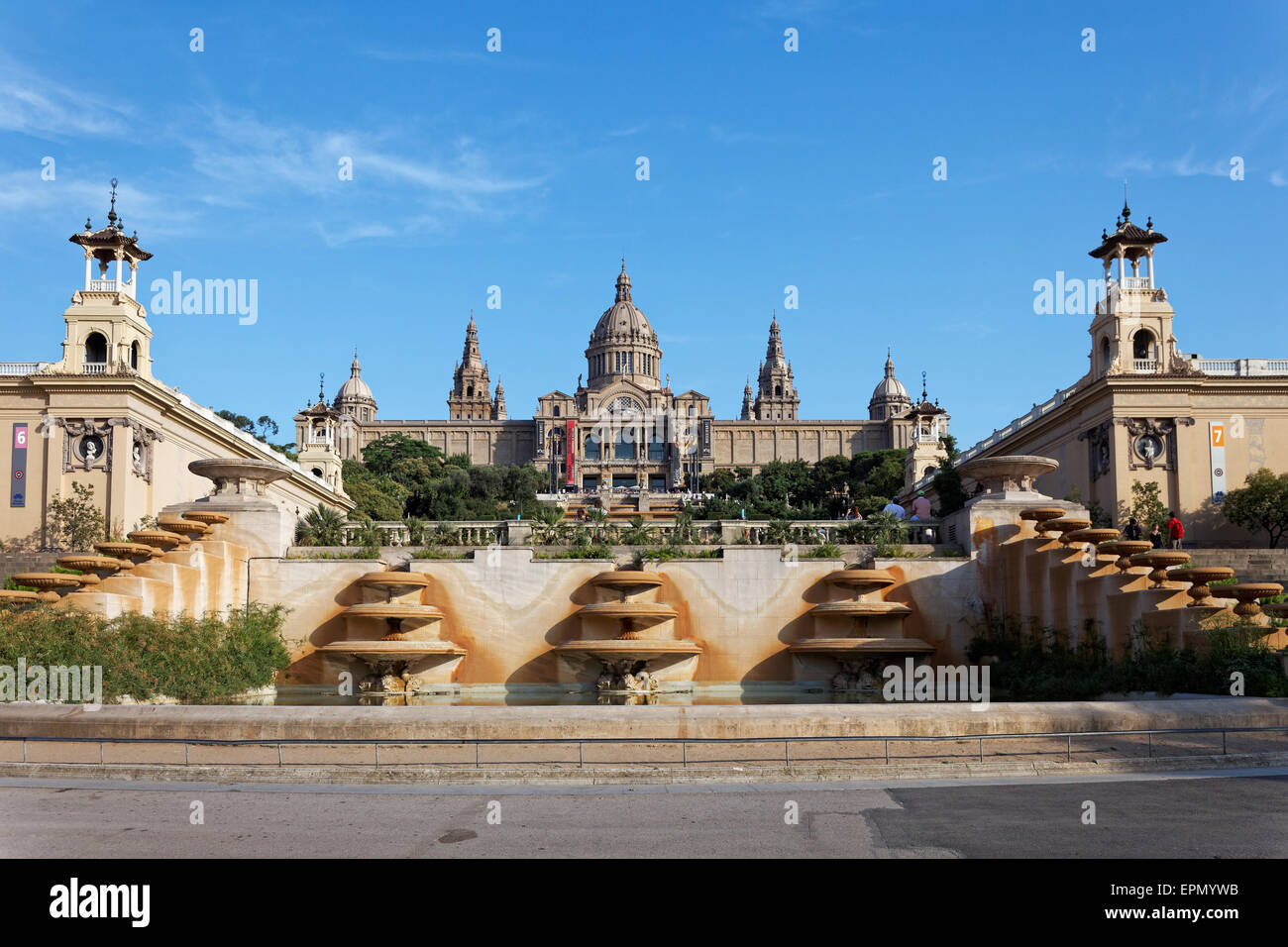 Palacio nacional de montjuic hi-res stock photography and images - Alamy