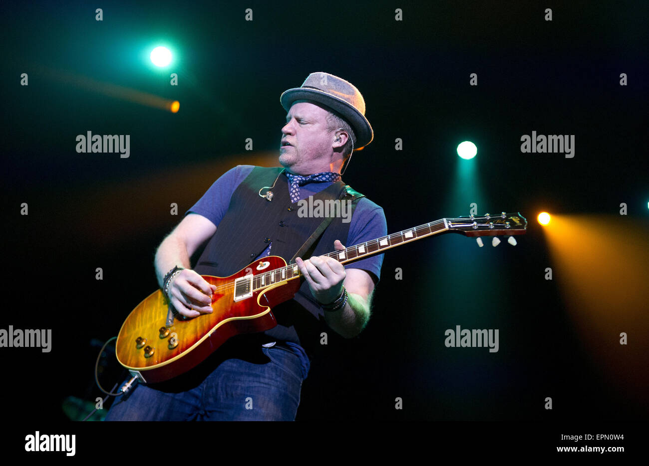 American rock band Counting Crows perform at the Heineken Music Hall in ...