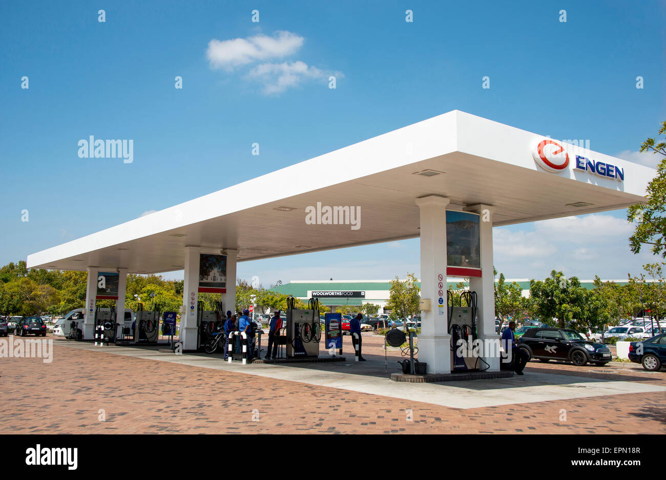 Engen Service Station, Constantia Village Shopping Centre, Constantia ...