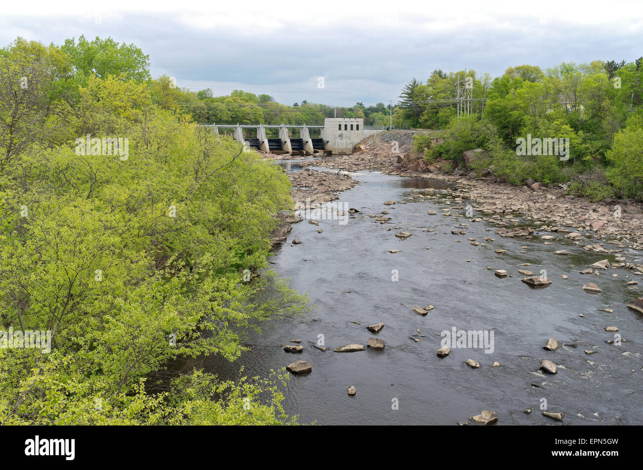 Rocks and scenic dam hi-res stock photography and images - Alamy