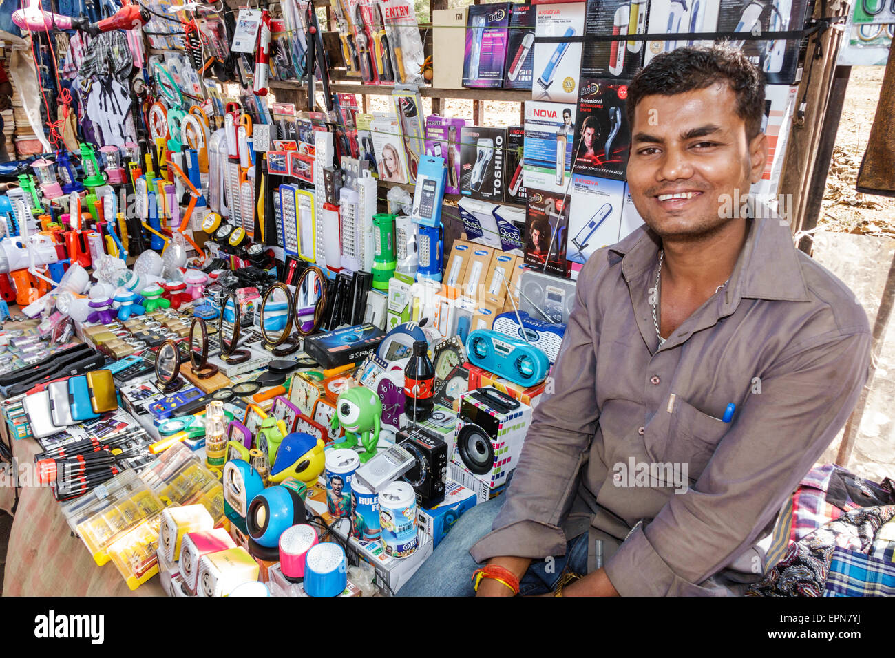 Indian fashion store hi-res stock photography and images - Alamy