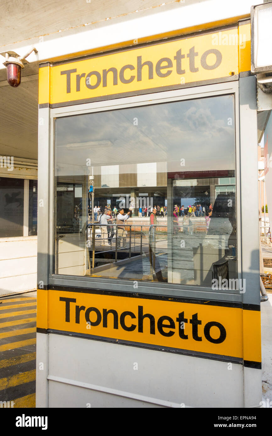 Tronchetto hi-res stock photography and images - Alamy