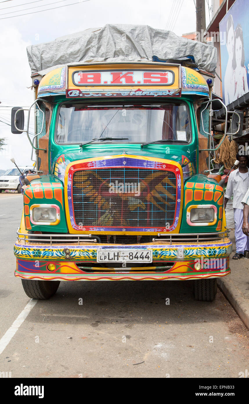 Sri lankan lorry hi-res stock photography and images - Alamy