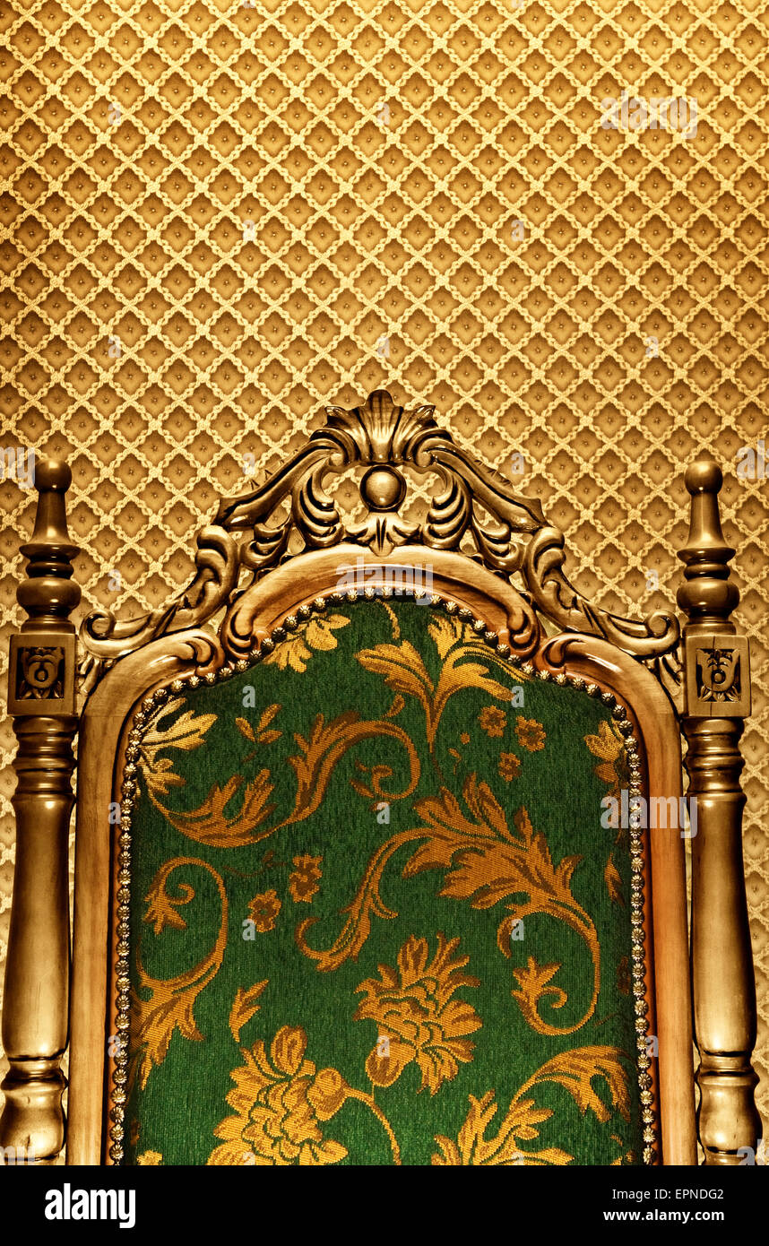 Luxury royal chair Stock Photo - Alamy