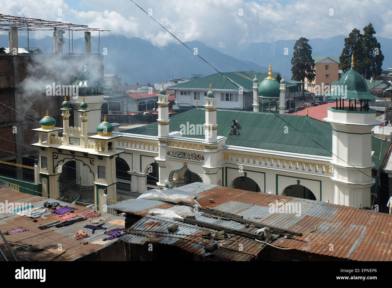 Mosque in Darjeeling, North Bengal Stock Photo - Alamy