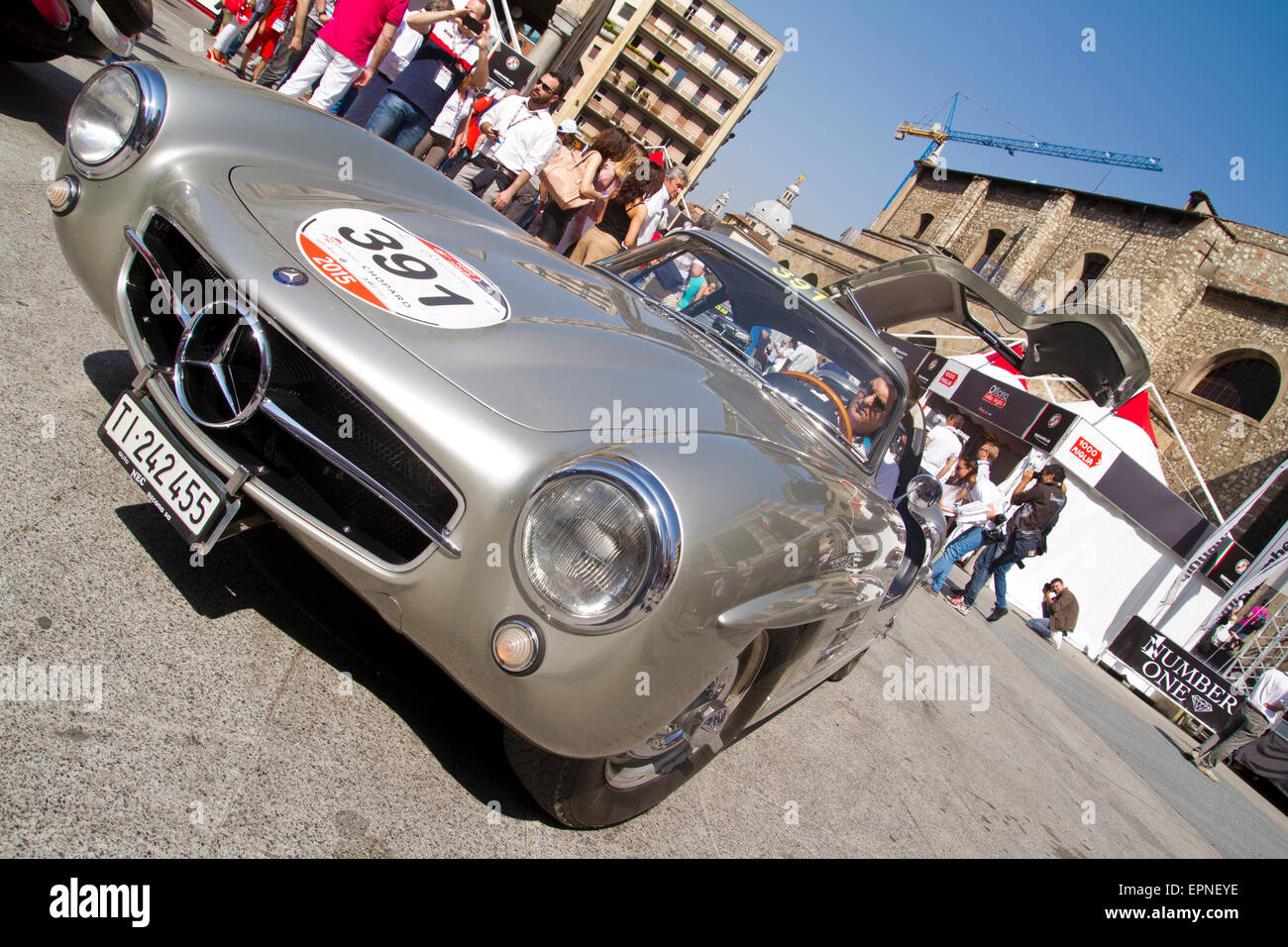 Contestants in Piazza Vittoria for the start of the classic Italian ...