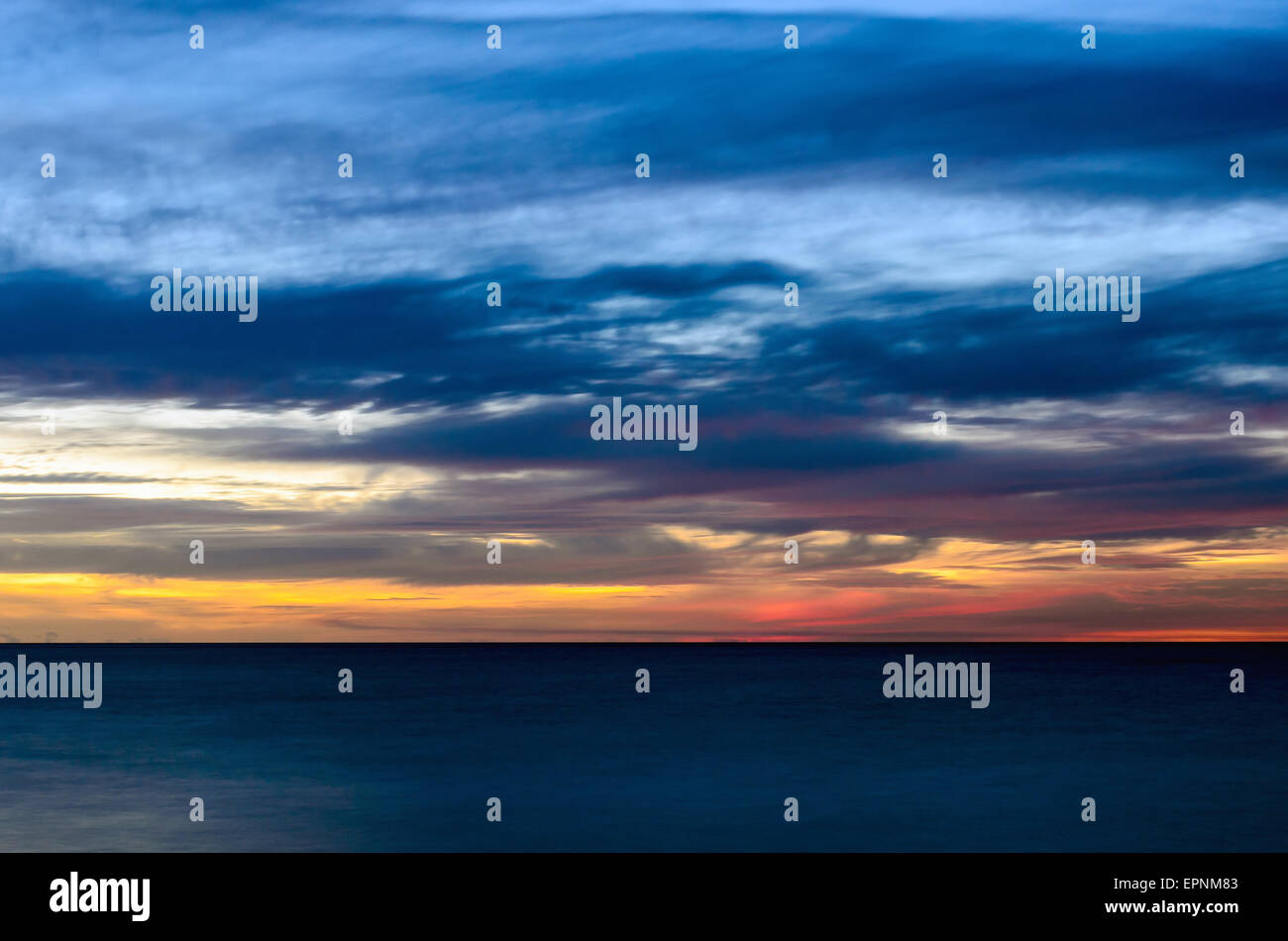 Long exposure effect hi-res stock photography and images - Alamy