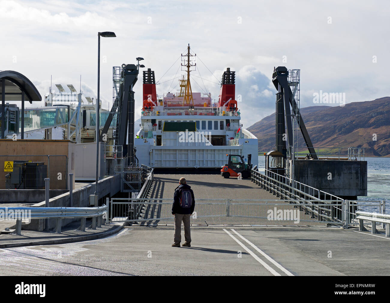 CalMac car ferry docking at the port of Ullapool, Ross-shire, Scottish ...