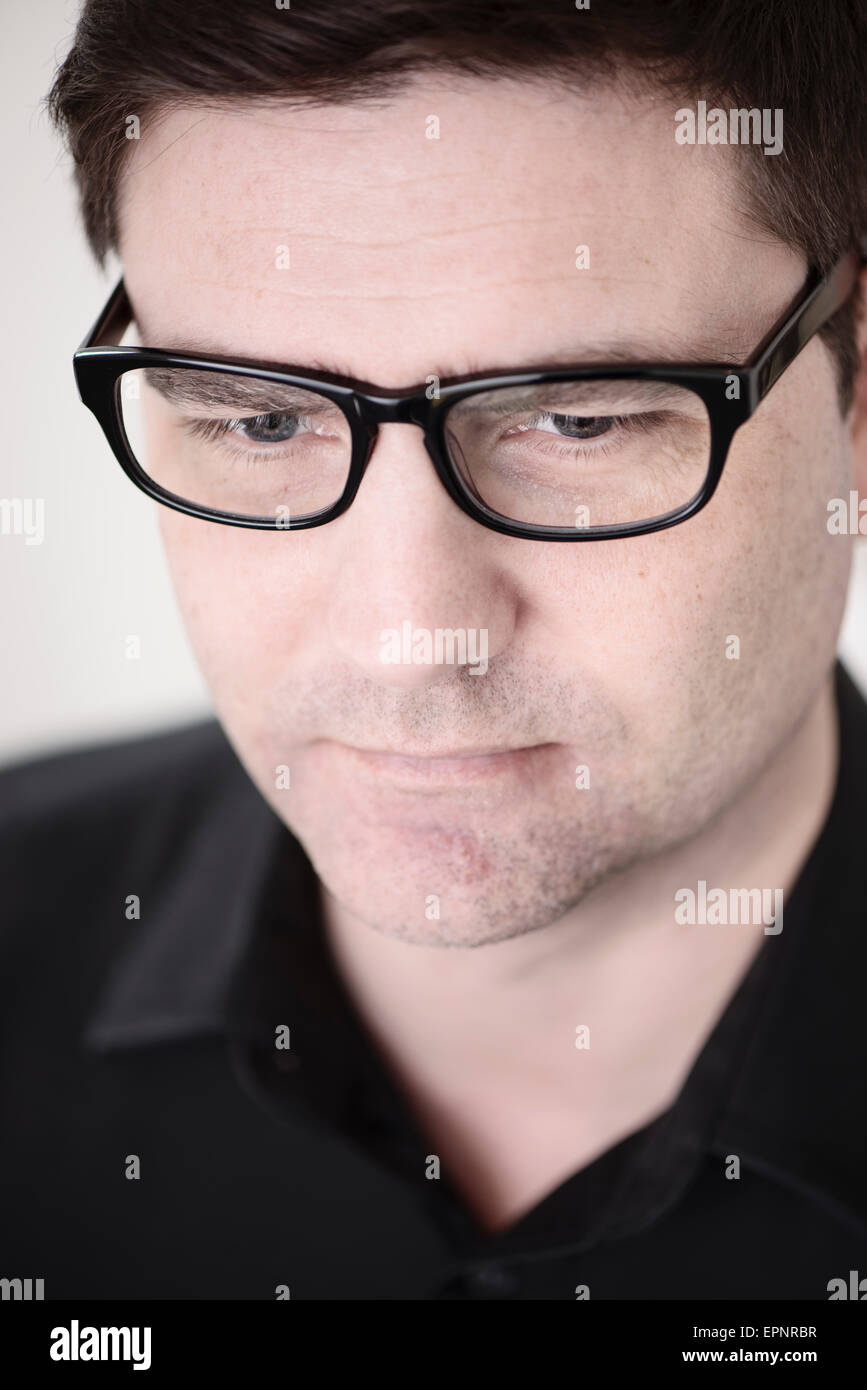 Expression glasses hi-res stock photography and images - Alamy