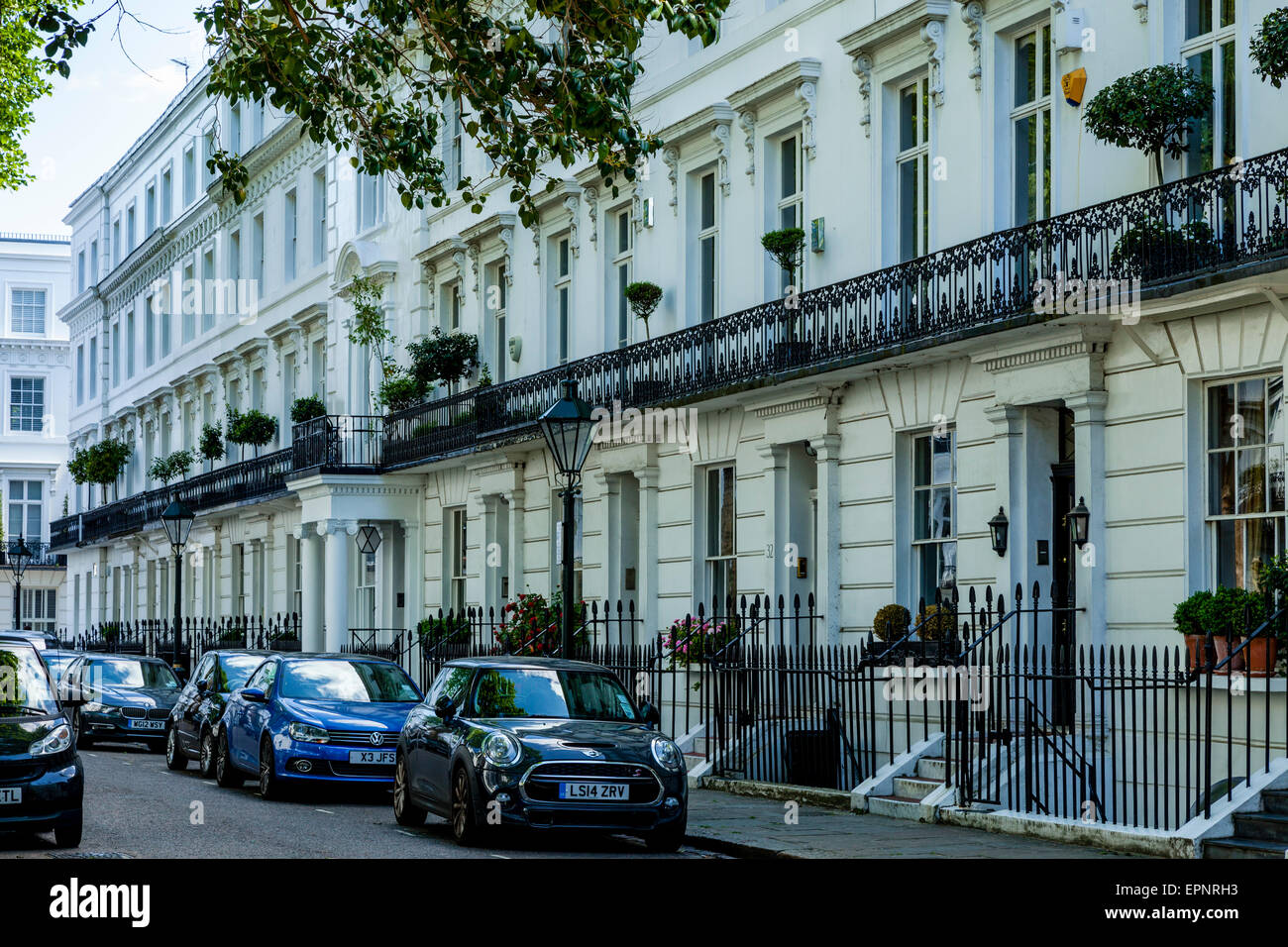 Wellington square hi-res stock photography and images - Alamy