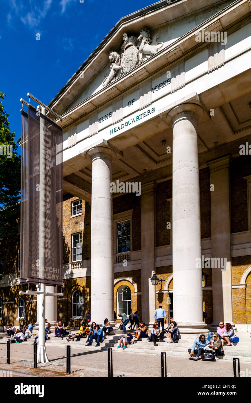 Saatchi gallery hi-res stock photography and images - Alamy