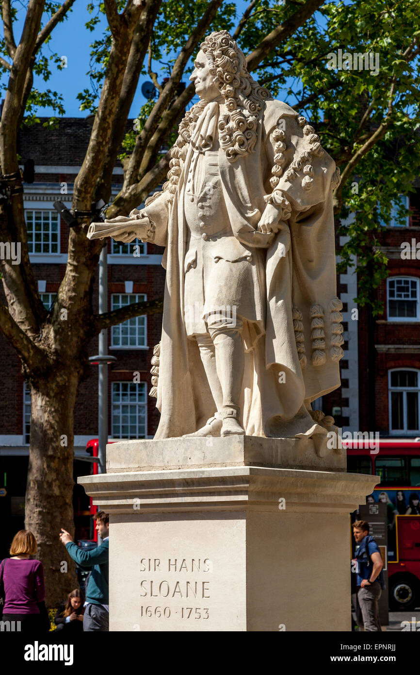 Statue of sir hans sloane hi-res stock photography and images - Alamy