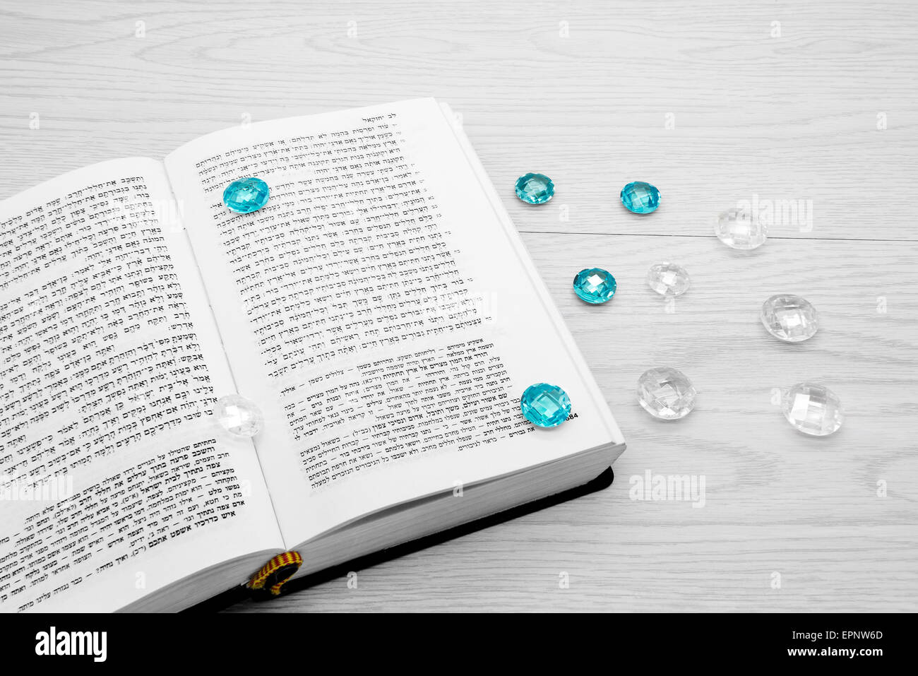 Holy torah hi-res stock photography and images - Alamy