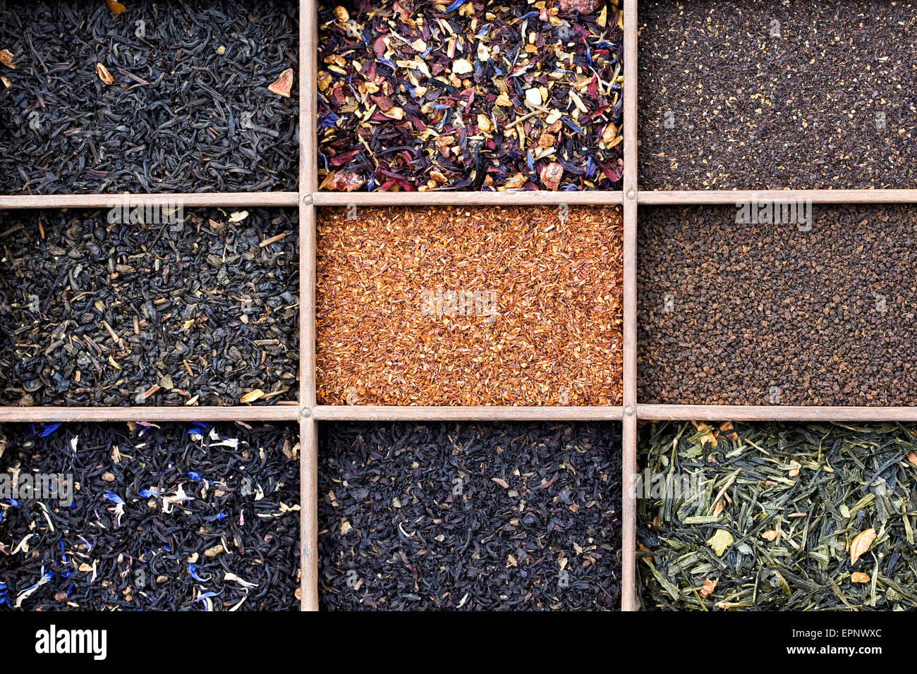 Tea leaves texture hi-res stock photography and images - Alamy