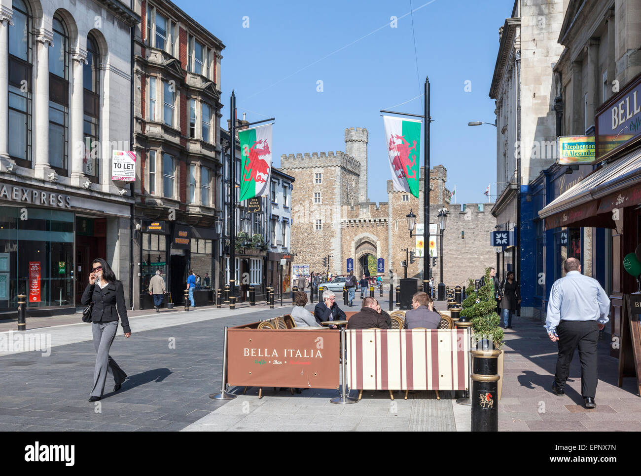 Pavement cafe in High Street, Cardiff in sunshine looking toward the ...