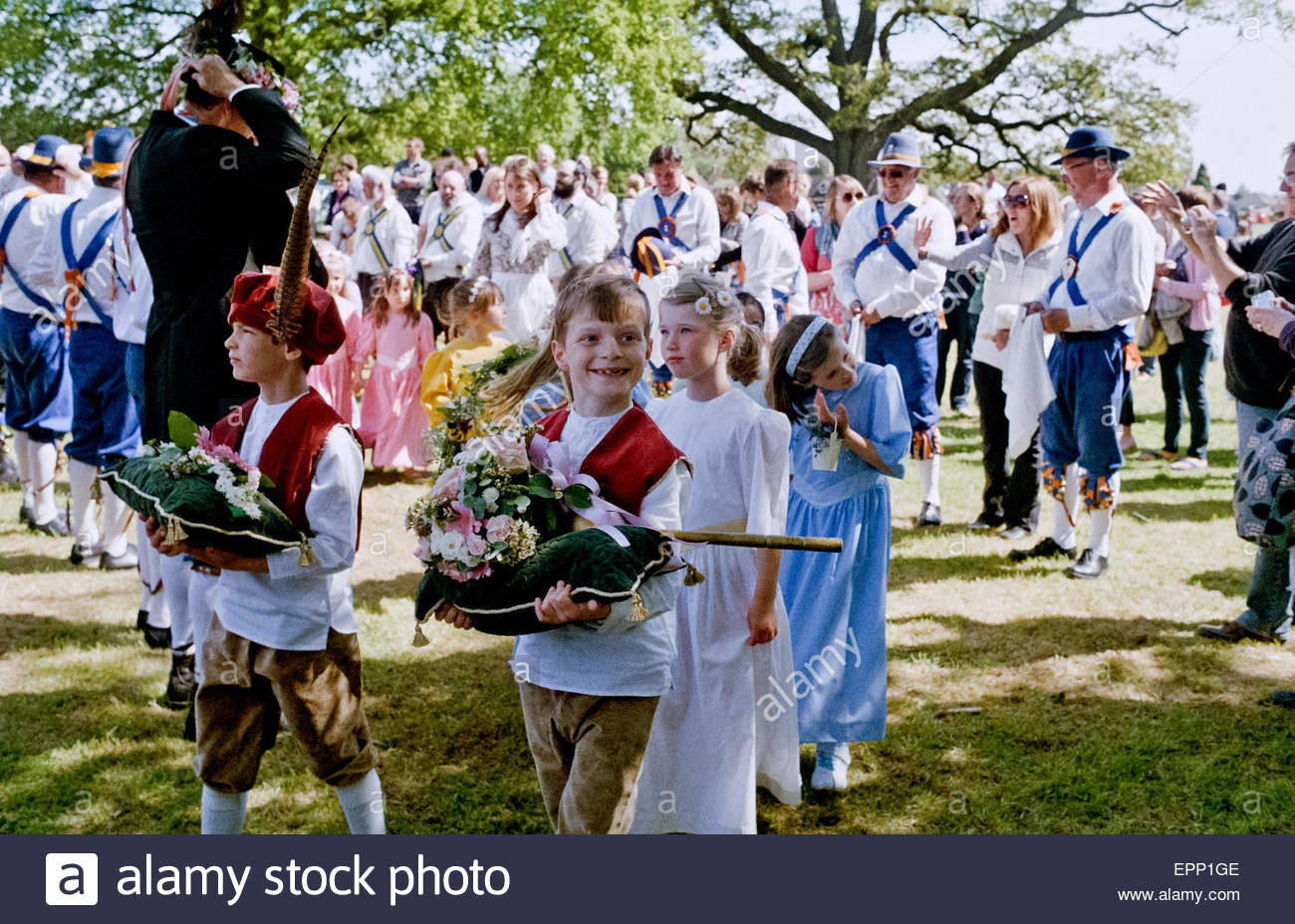 May Queen Crowning Stock Photos & May Queen Crowning Stock Images - Alamy