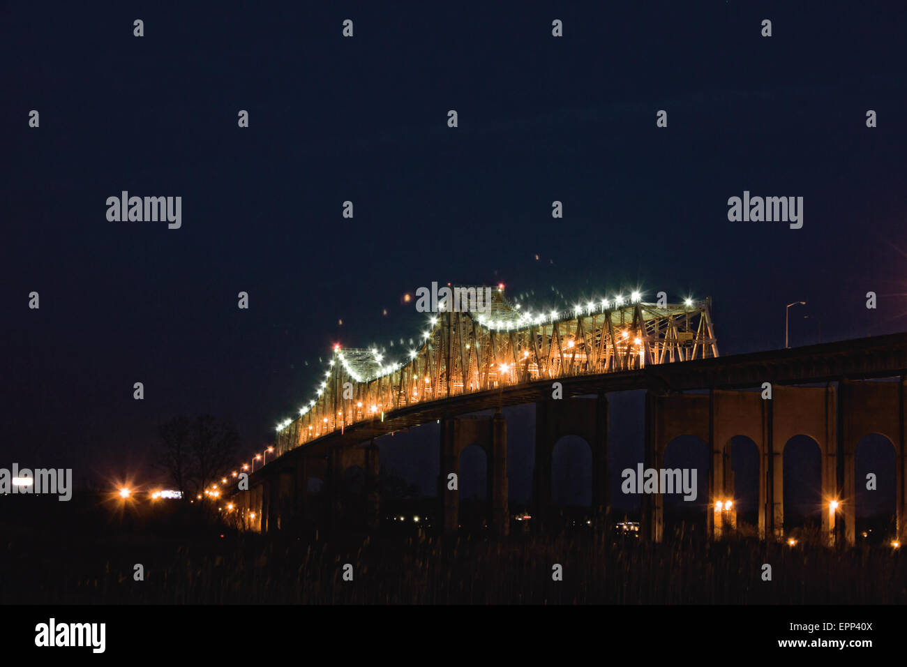 Outerbridge Crossing at night Stock Photo - Alamy