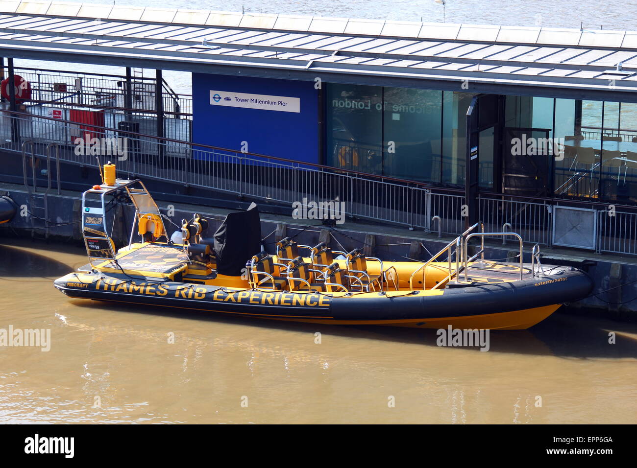 Thames rib experience speedboat hi-res stock photography and images - Alamy