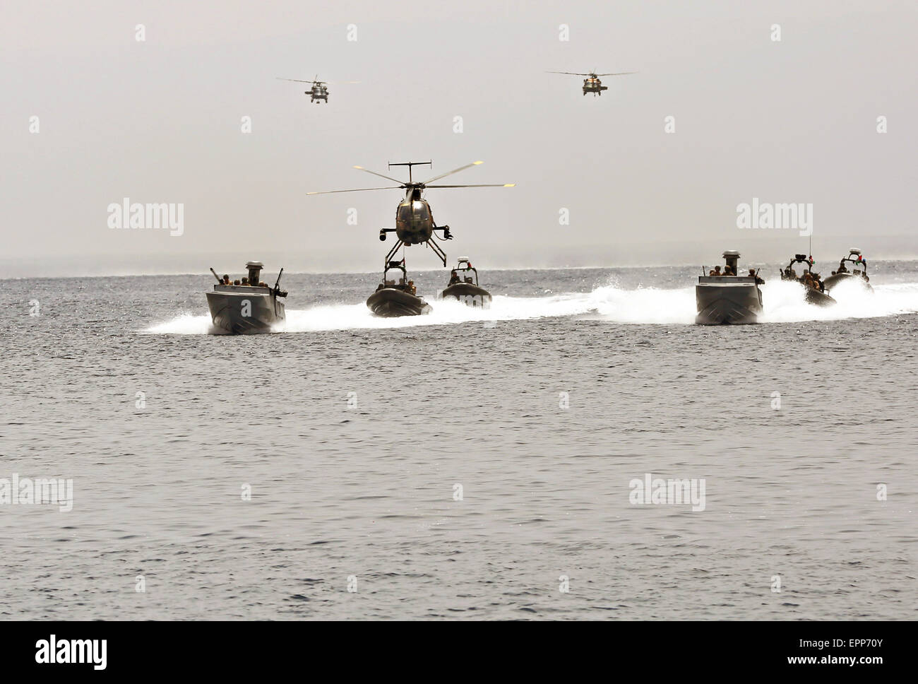 Assault boats hi-res stock photography and images - Alamy