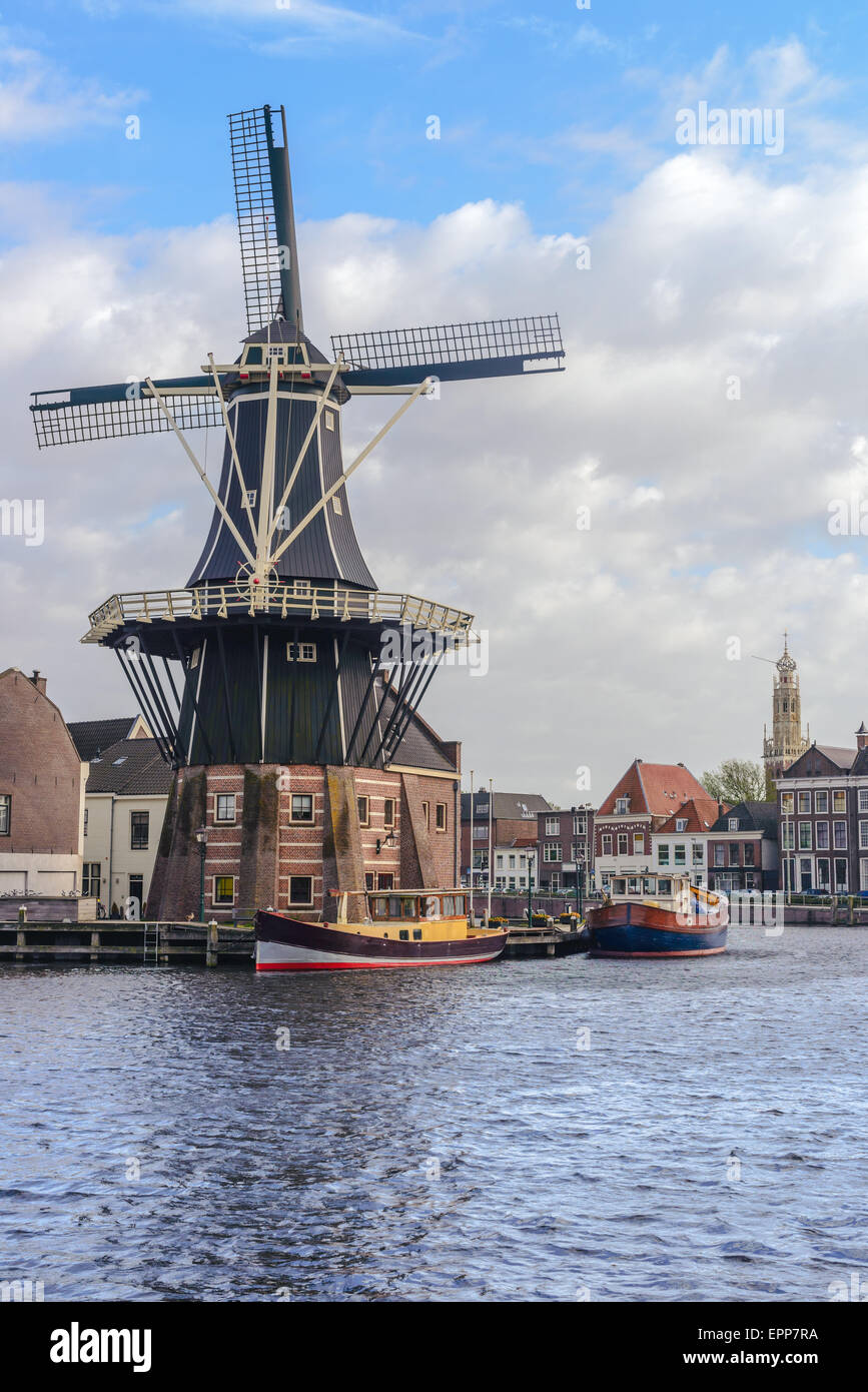 Skyline of haarlem hi-res stock photography and images - Alamy