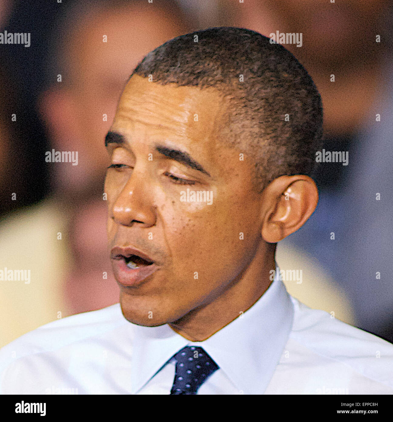 Ford plant construction hi-res stock photography and images - Alamy