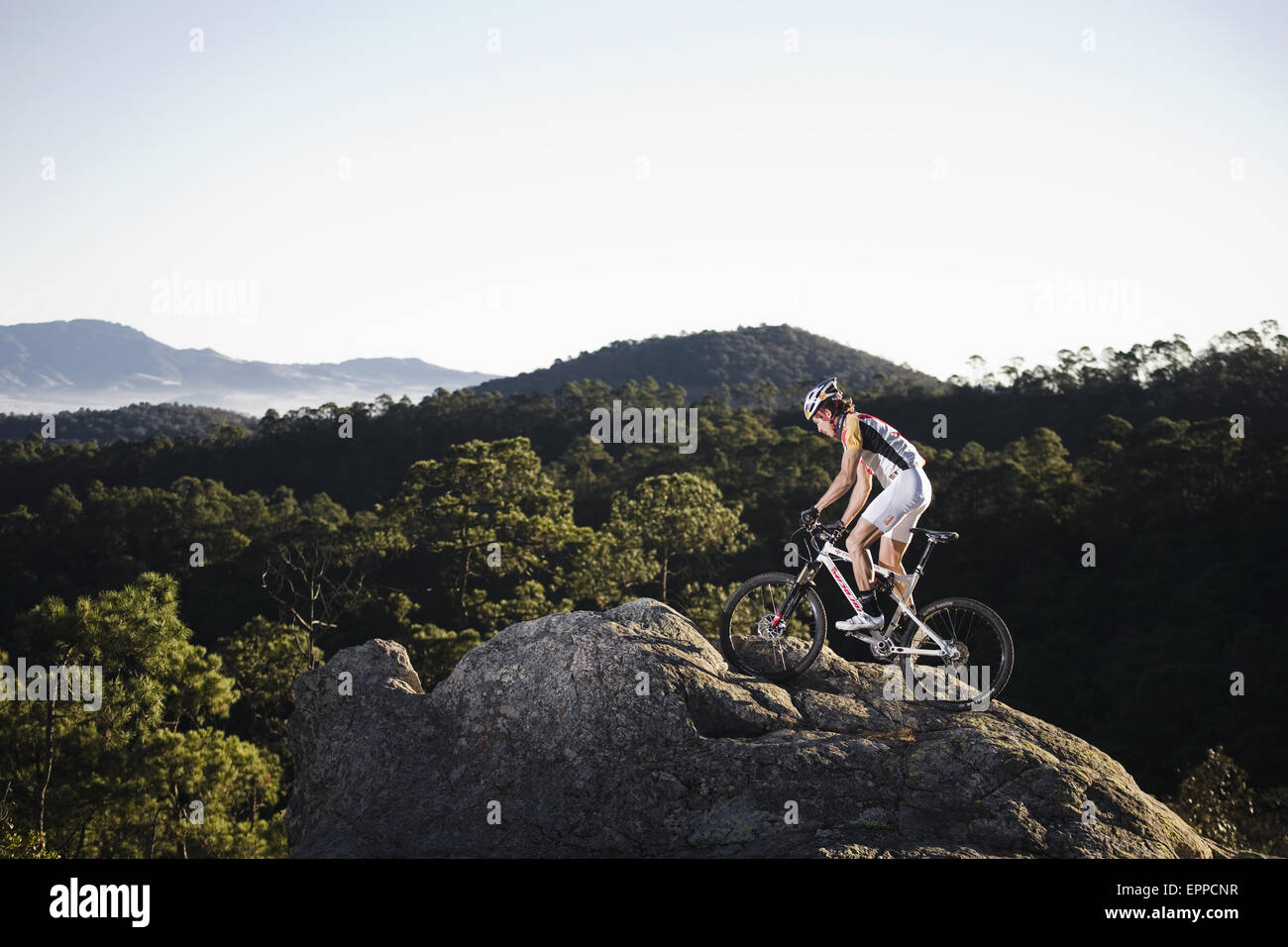 High rock mountain hi-res stock photography and images - Alamy
