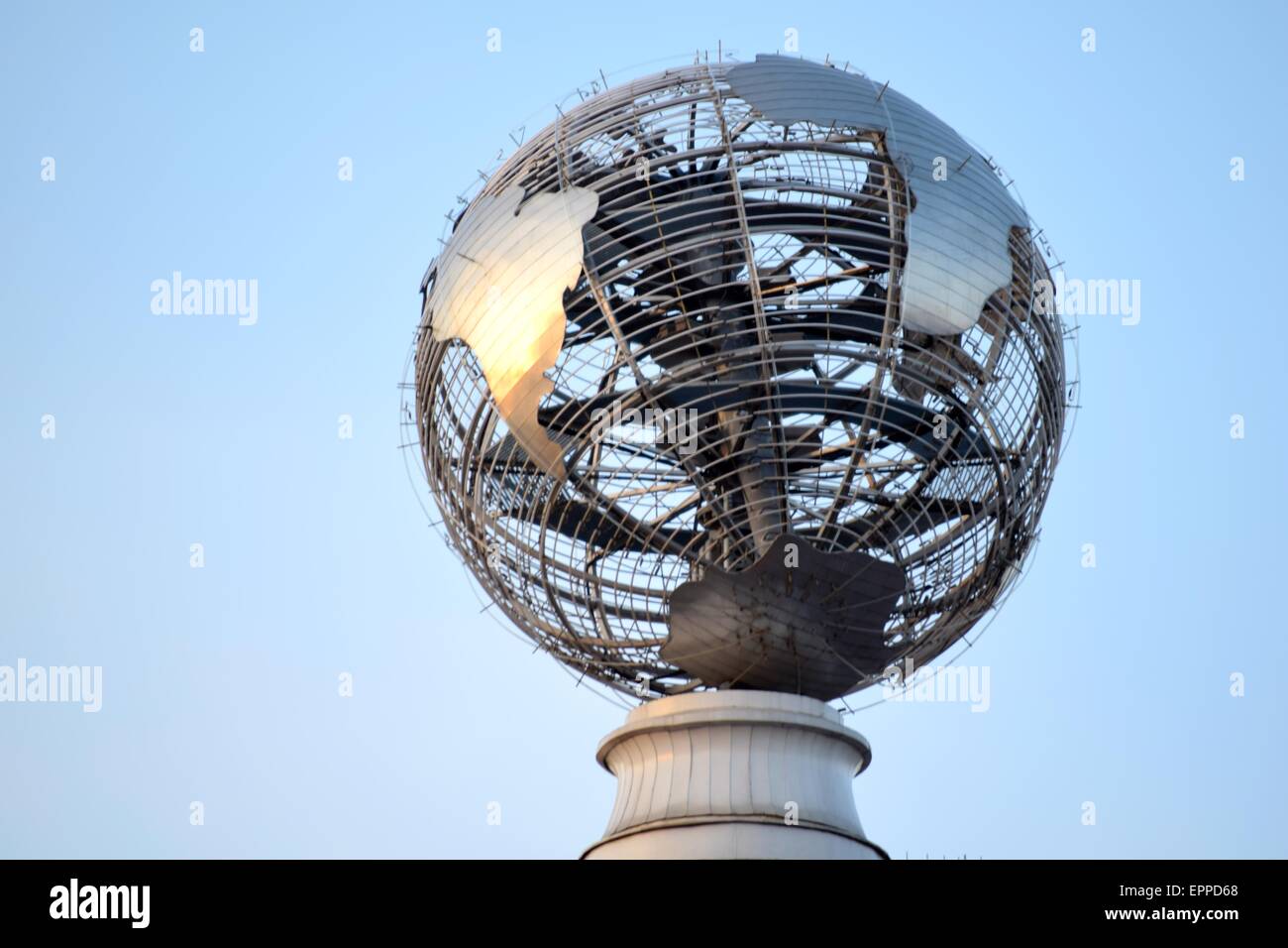 World silver hi-res stock photography and images - Alamy